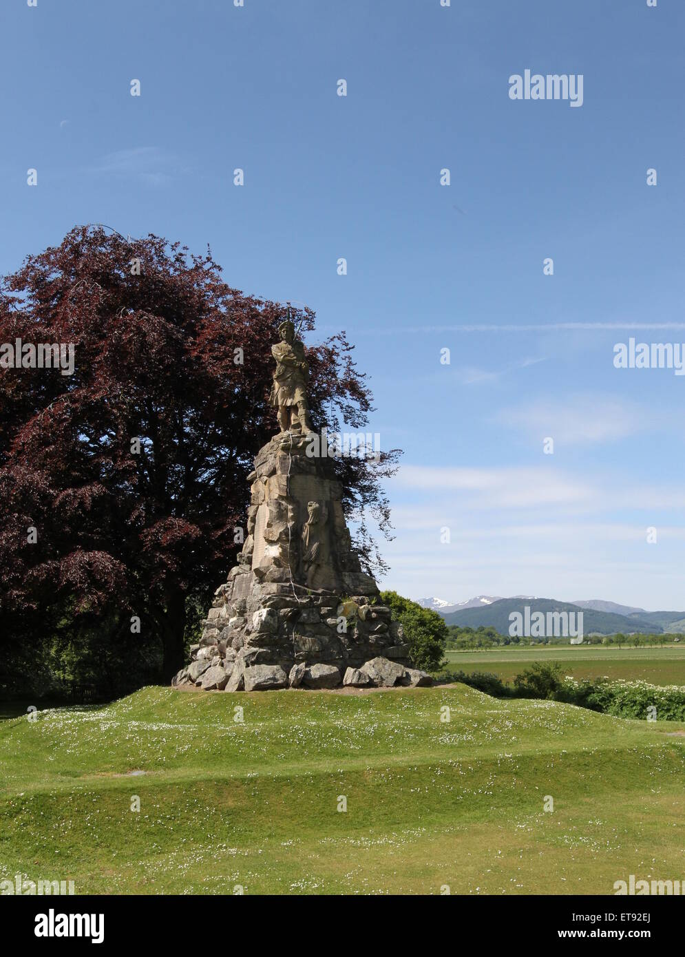 Black watch memorial aberfeldy hi-res stock photography and images - Alamy