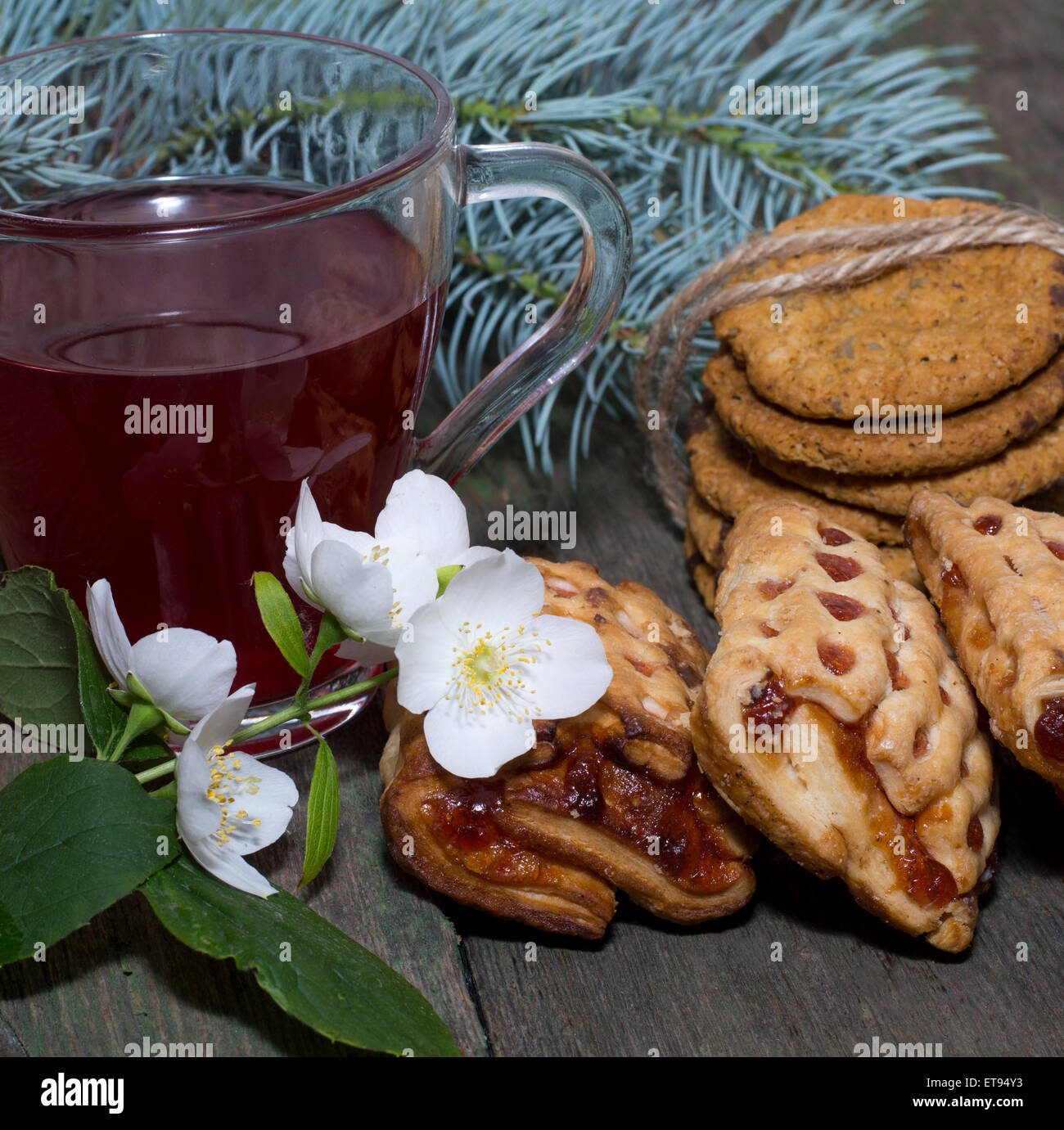 English tea cookies hi-res stock photography and images - Alamy