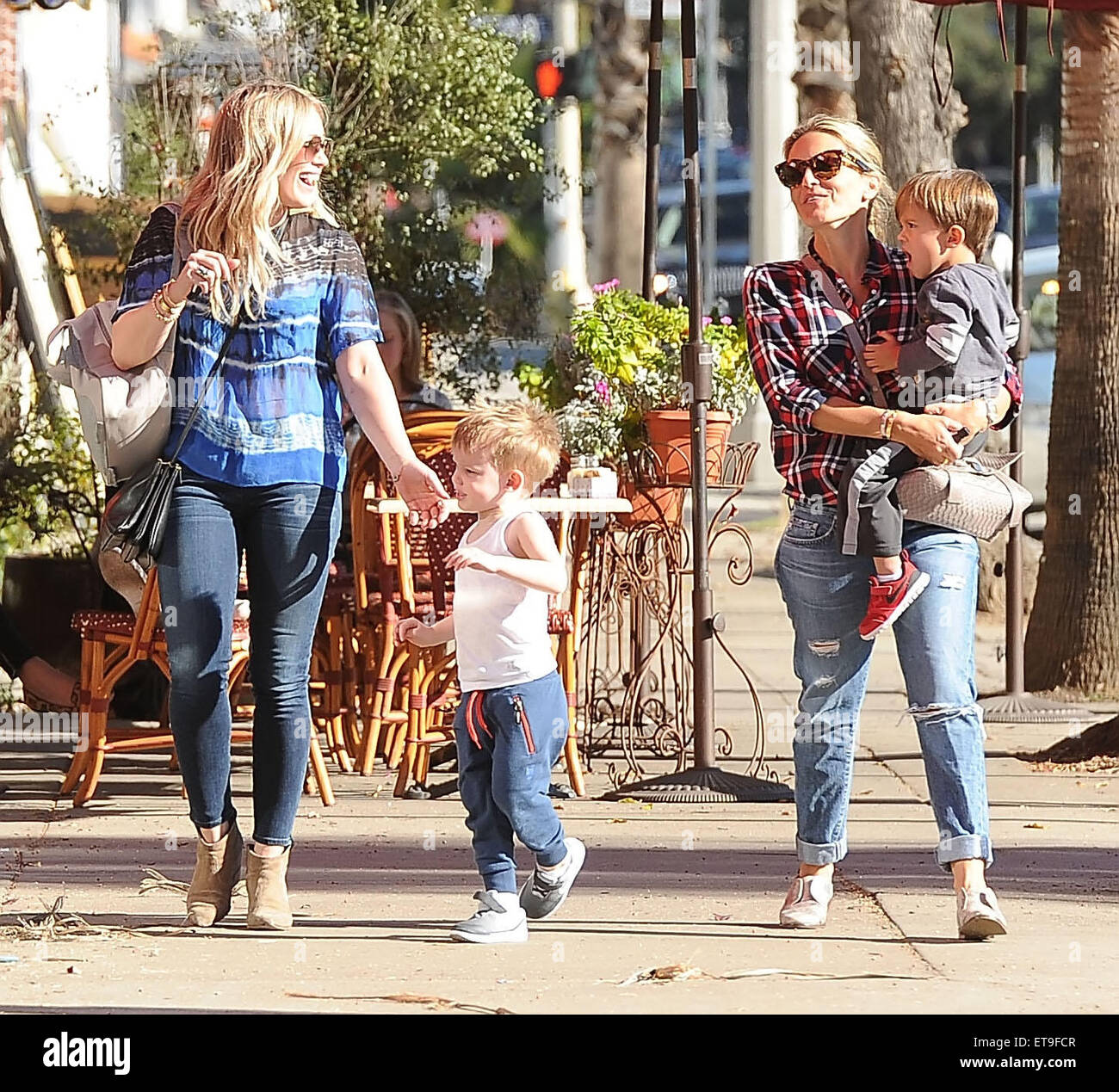 Hilary Duff and a friend drop off their kids at preschool Featuring ...