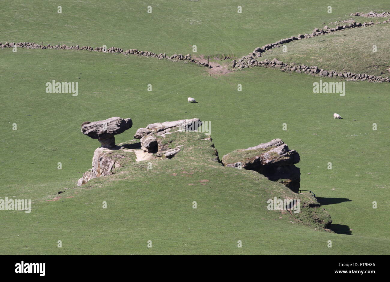 Bunnet stone fife hi-res stock photography and images - Alamy