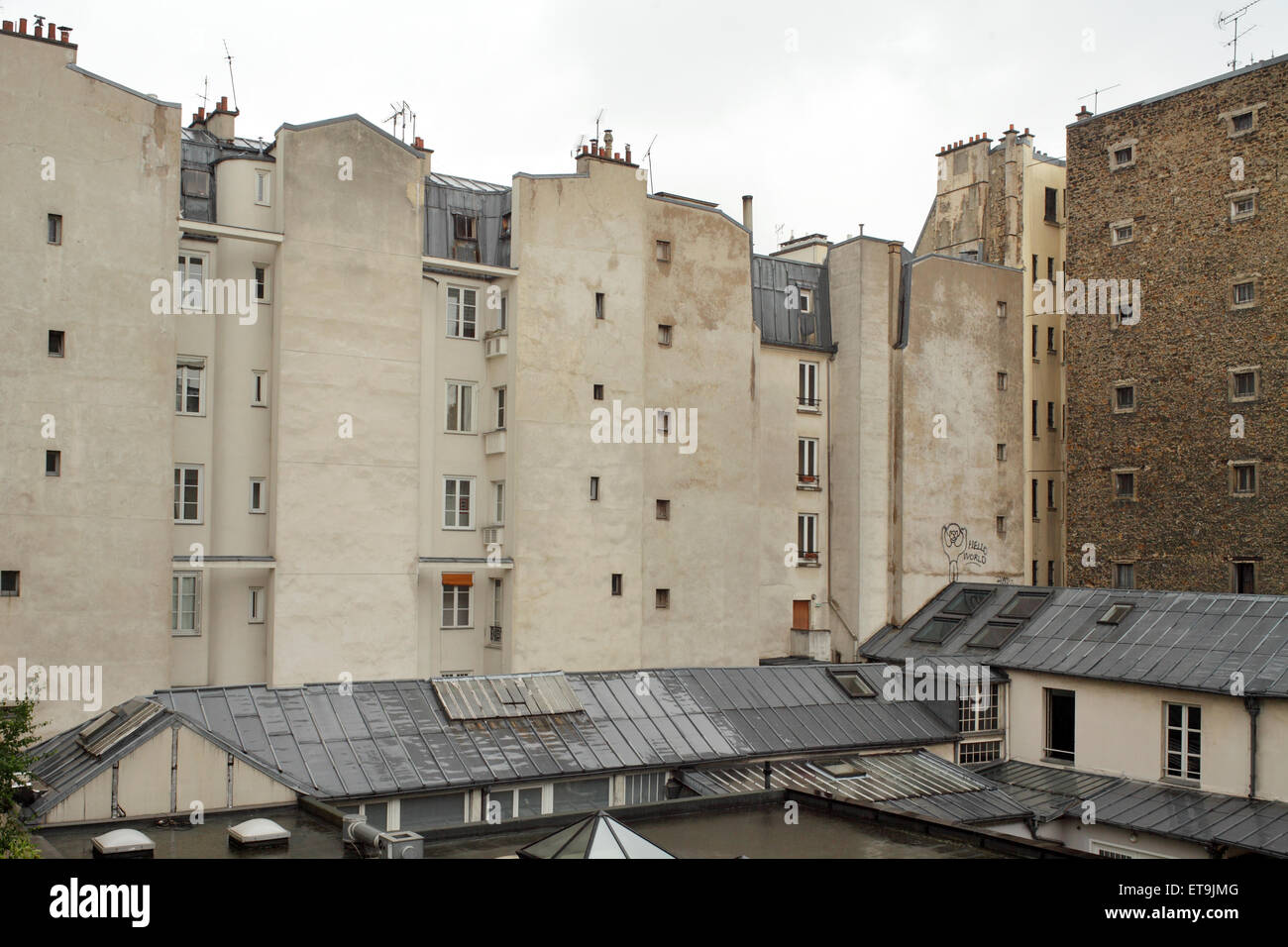 Paris france backyard facade hi-res stock photography and images - Alamy