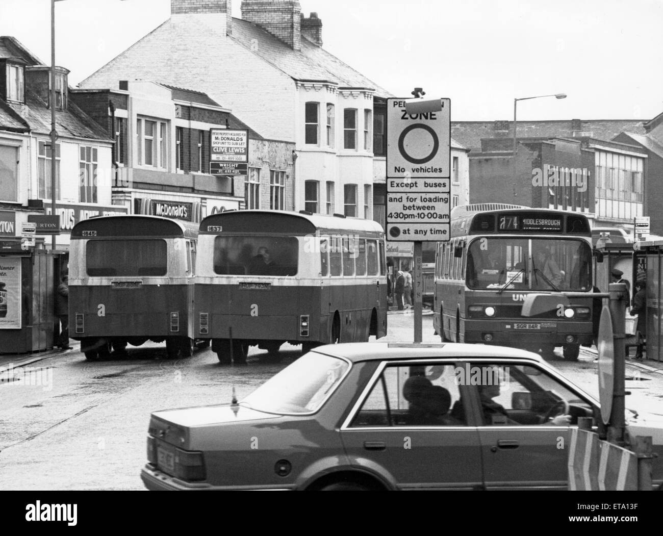 Buses bus 1980s hi-res stock photography and images - Alamy