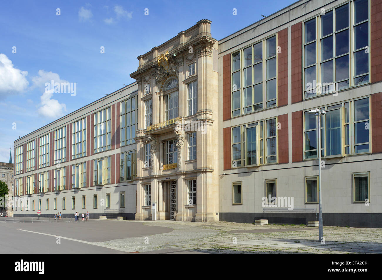 Esmt Berlin High Resolution Stock Photography and Images - Alamy