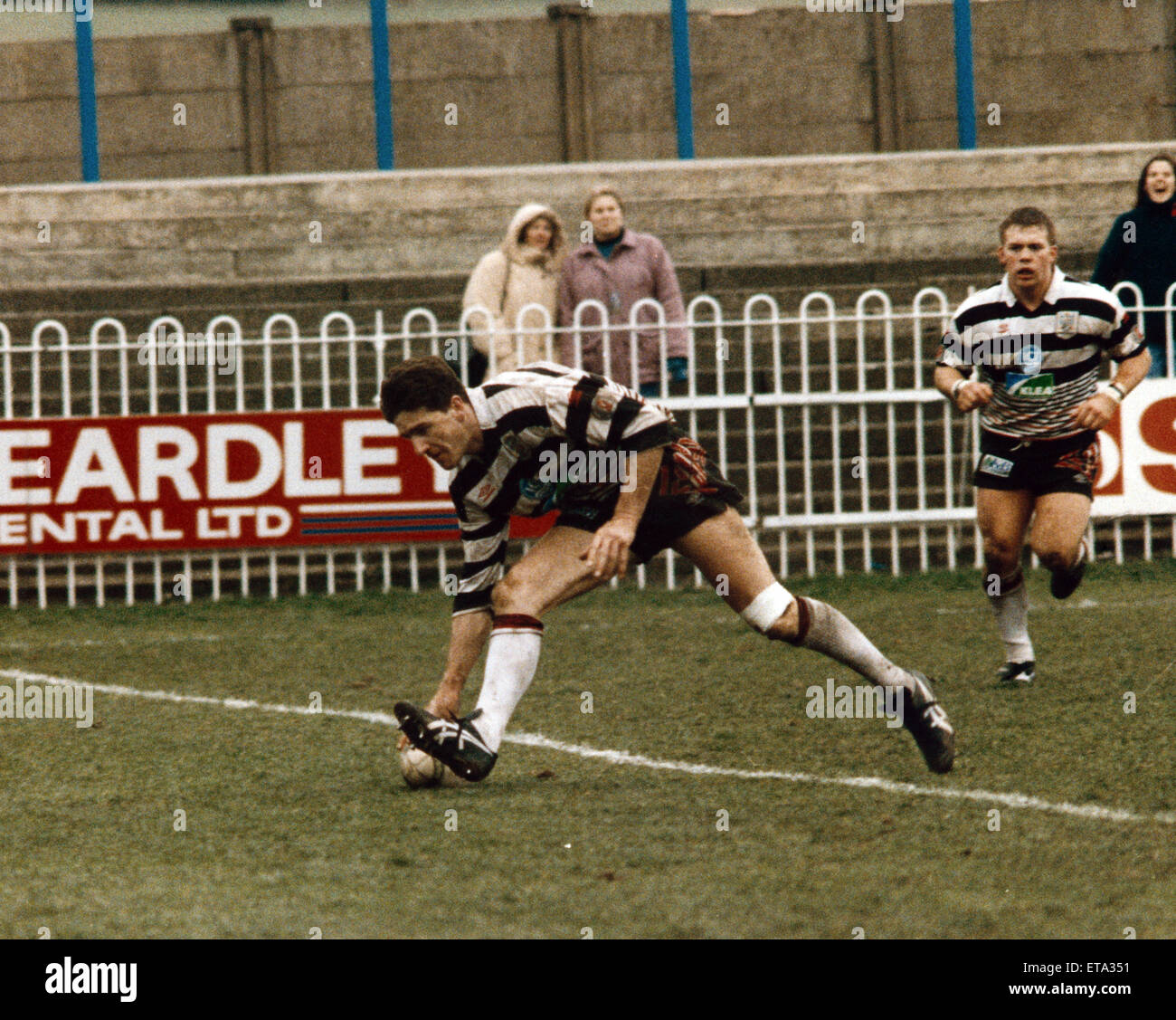 Featherstone v Widnes Rugby League. David Ruane goes over for his first ...