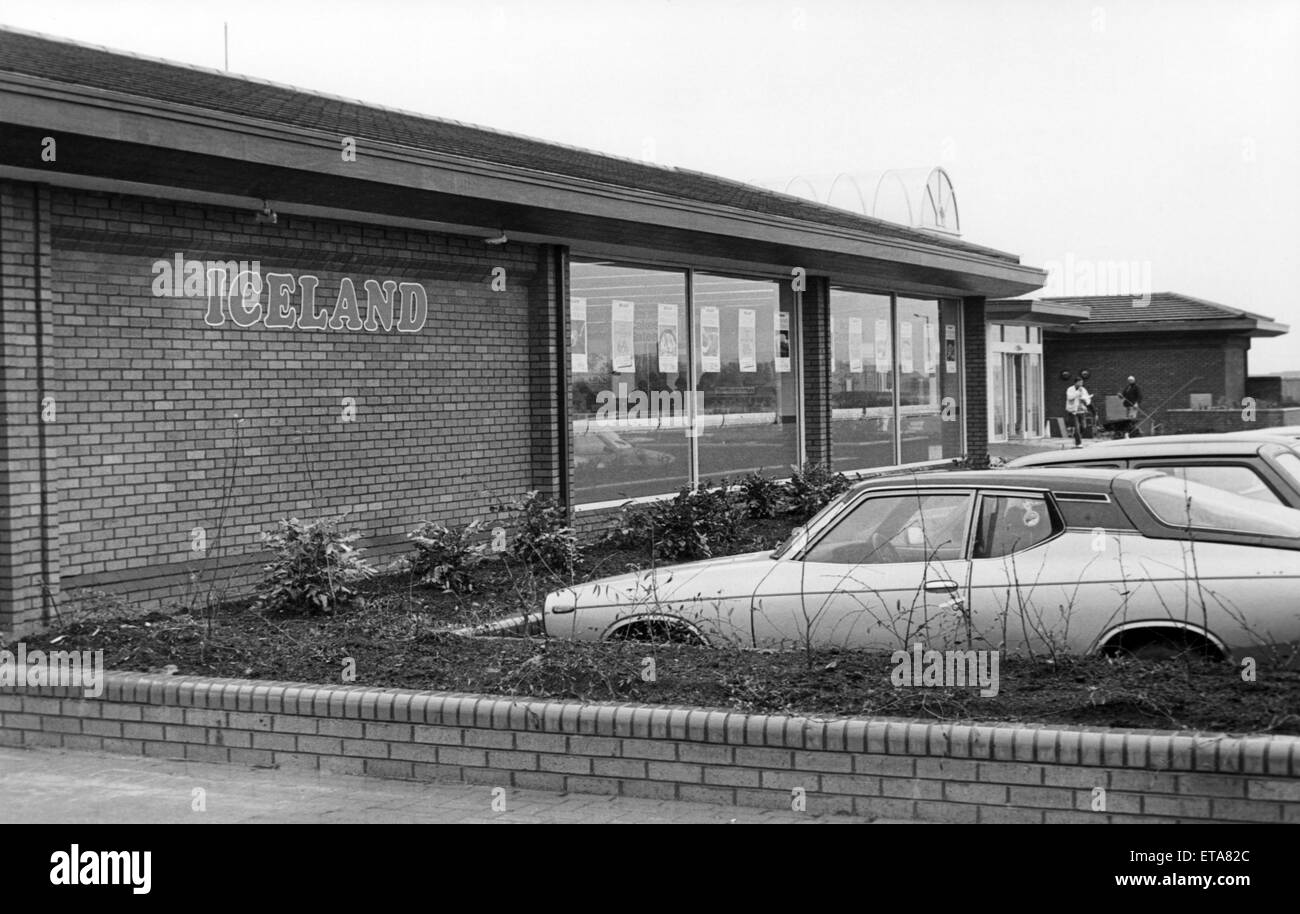 Iceland supermarket The Parkway Centre in Coulby Newham, Middlesbrough ...