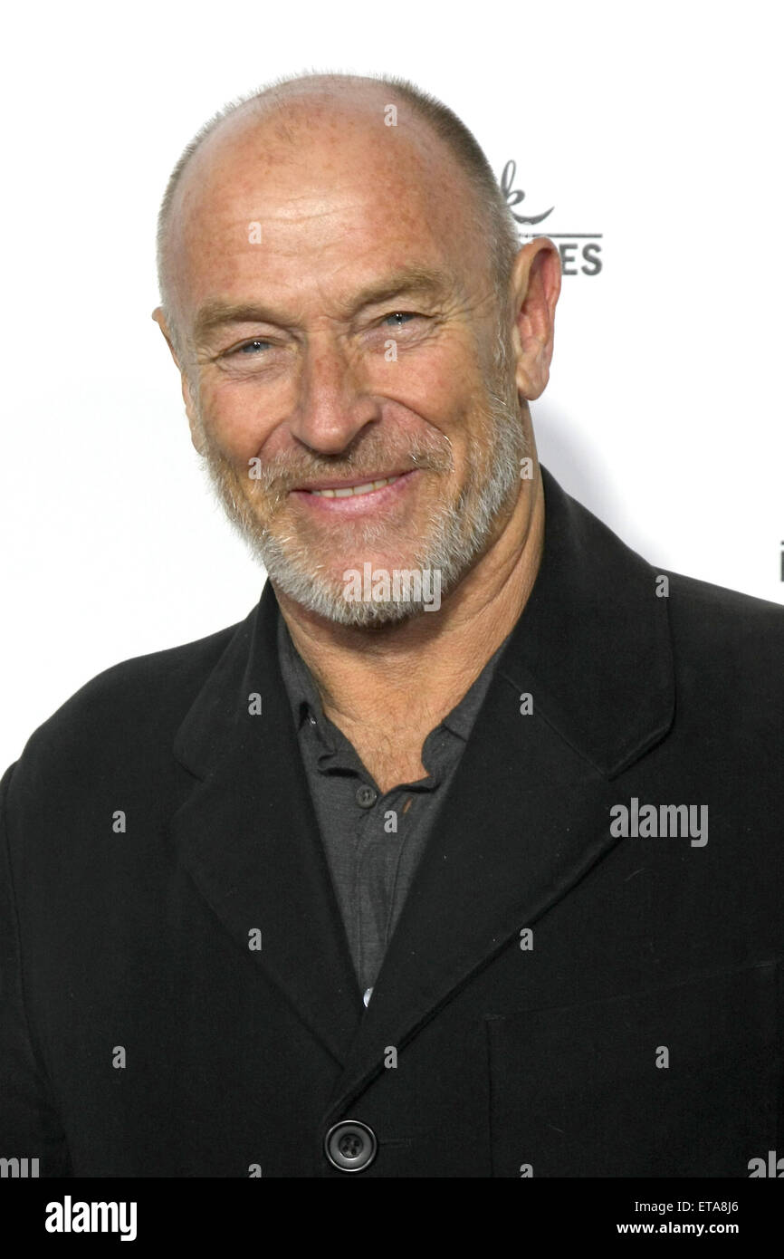 Corbin bernsen actor hi-res stock photography and images - Alamy