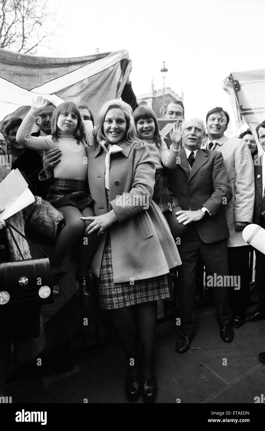 Mrs margo macdonald hi-res stock photography and images - Alamy