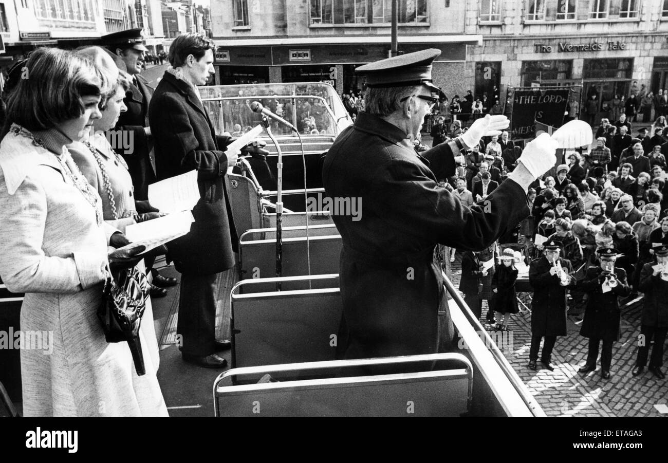 Good friday service in Black and White Stock Photos & Images - Alamy
