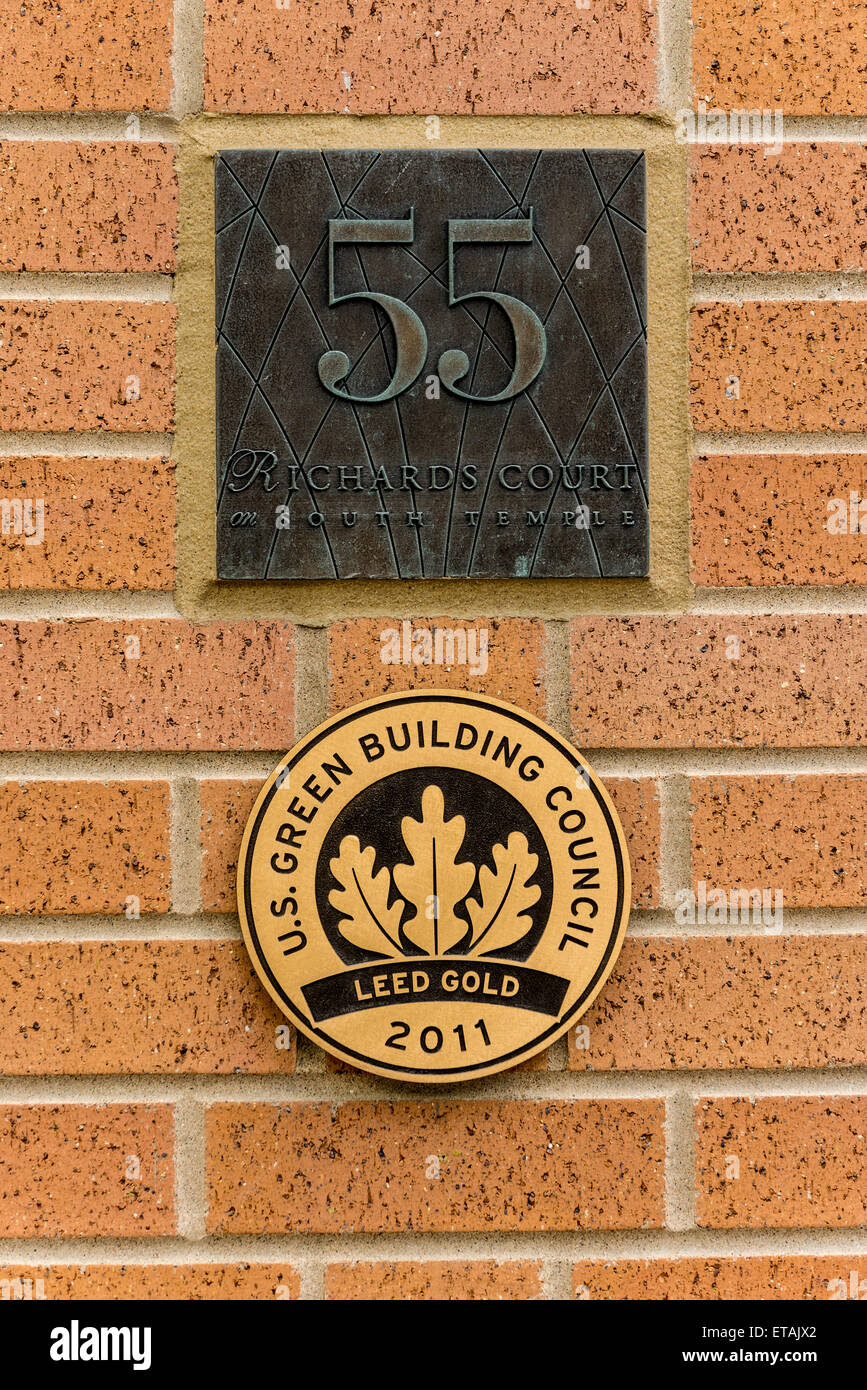 Leed gold standard building hi-res stock photography and images - Alamy
