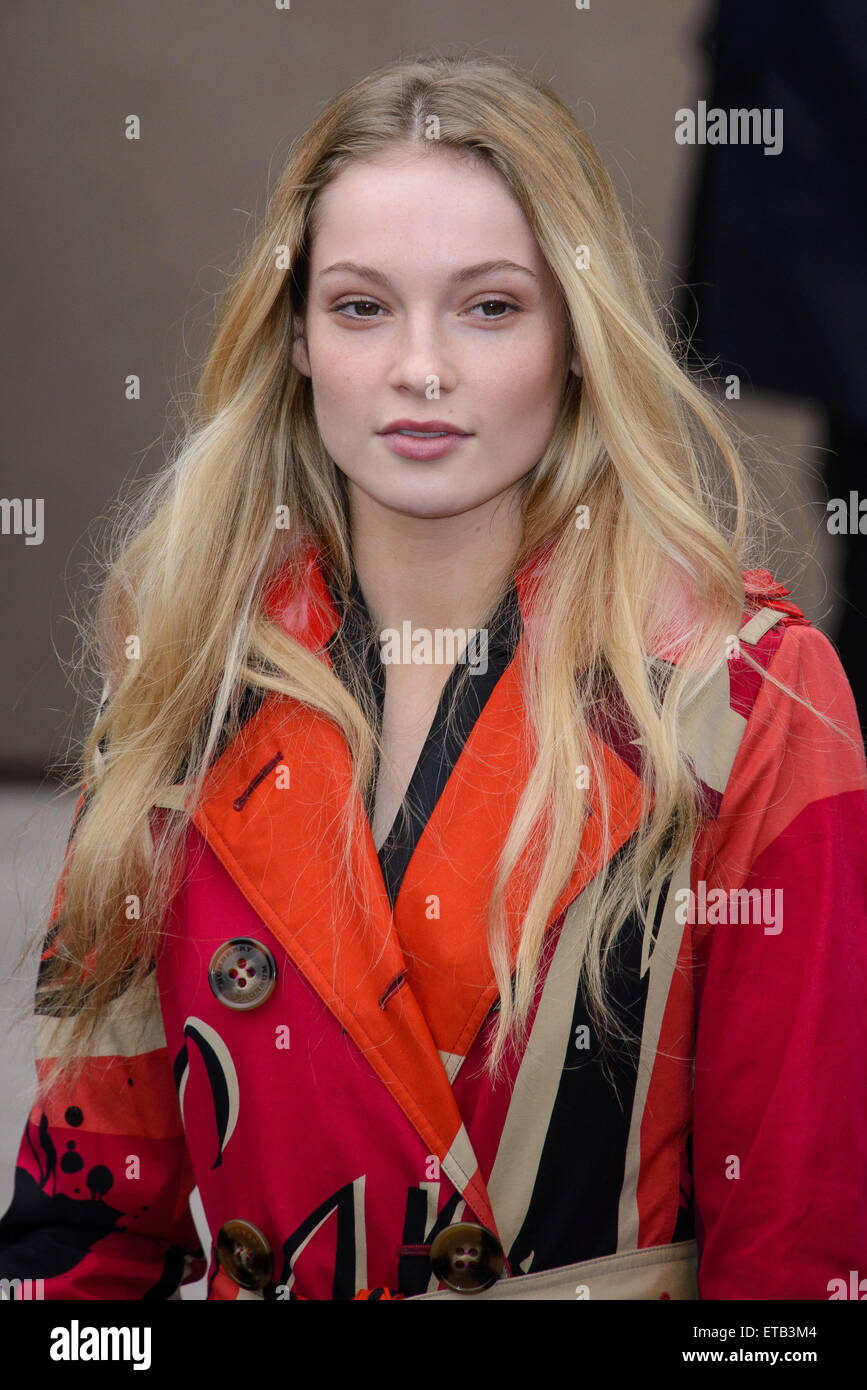 LCM Autumn/Winter 2015 - Burberry Prorsum (Men's) - Arrivals Featuring ...