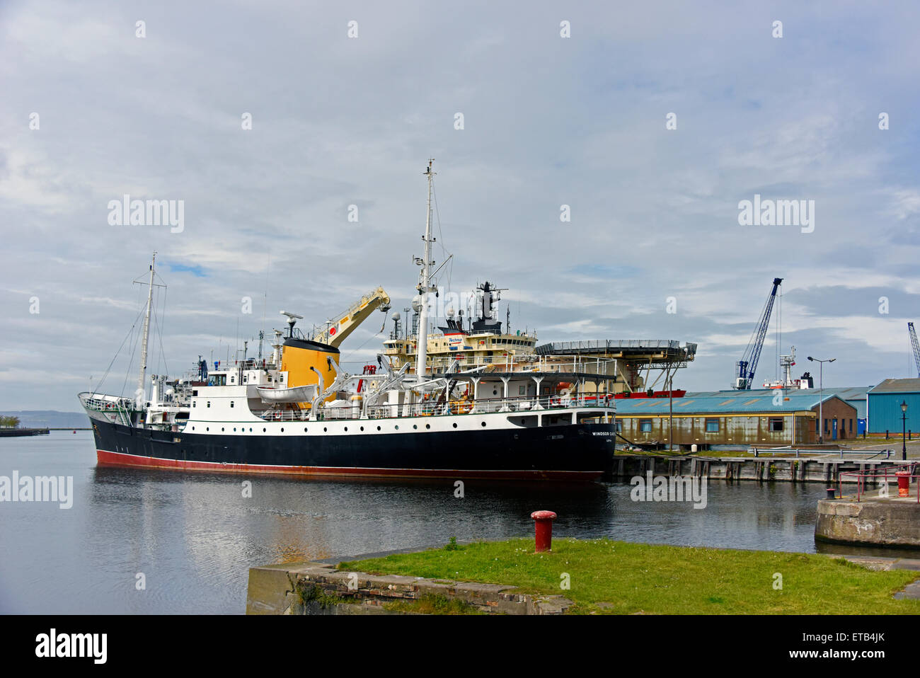 Leith dock hi-res stock photography and images - Alamy