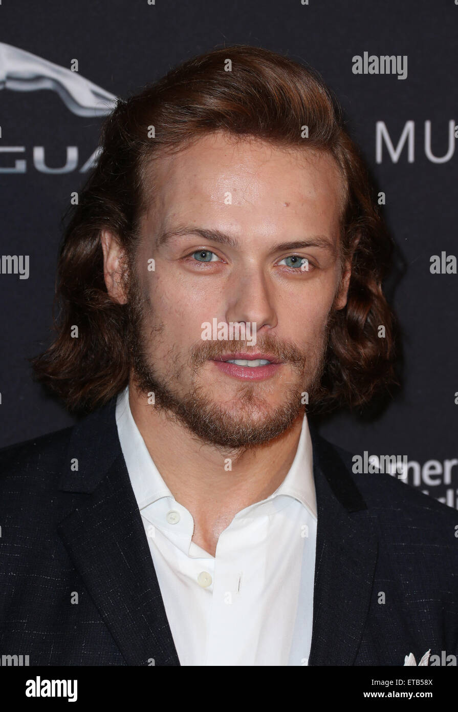 Sam heughan red carpet hi-res stock photography and images - Alamy