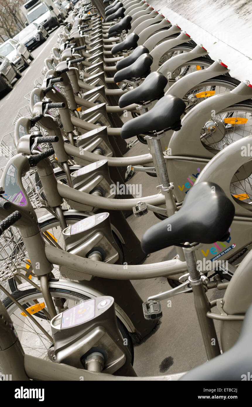 Velib in Paris, public bicycle rental, France Stock Photo - Alamy