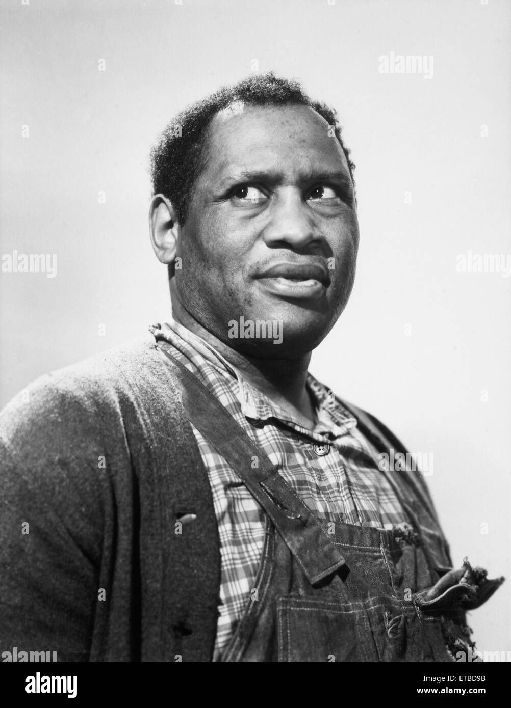 Paul robeson actor hi-res stock photography and images - Alamy