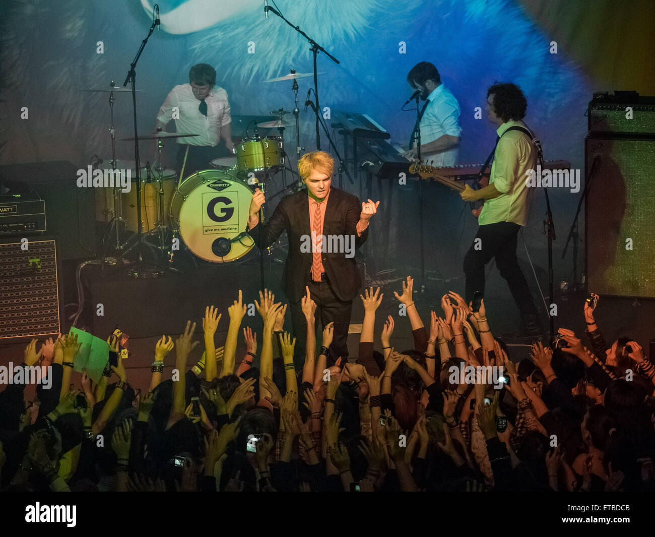 Gerard Way performing live in concert at Armazem F Featuring: Gerard ...