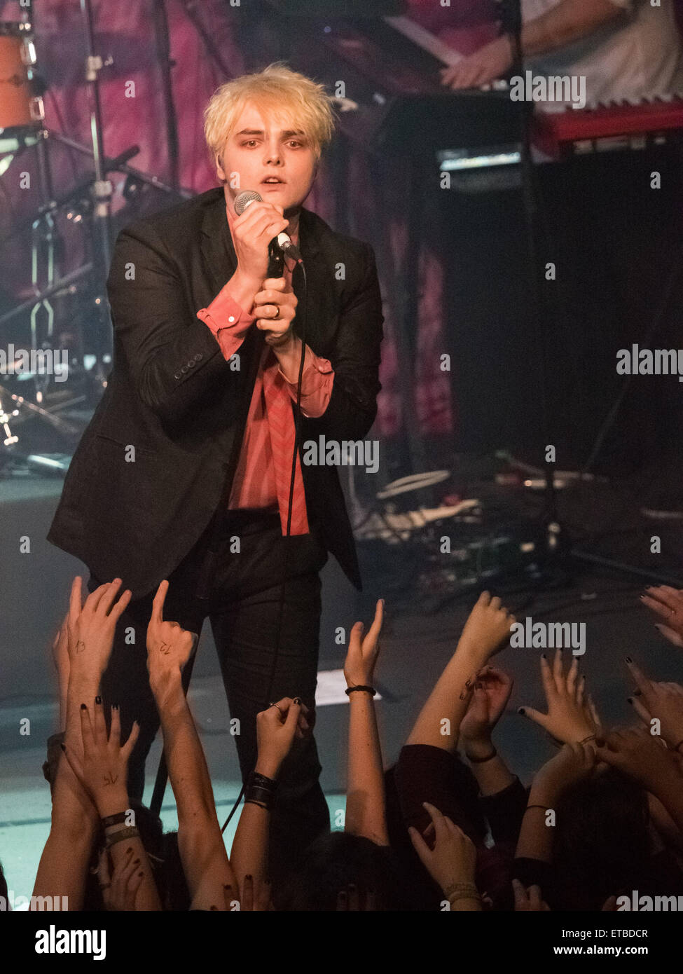 Gerard Way performing live in concert at Armazem F Featuring: Gerard ...