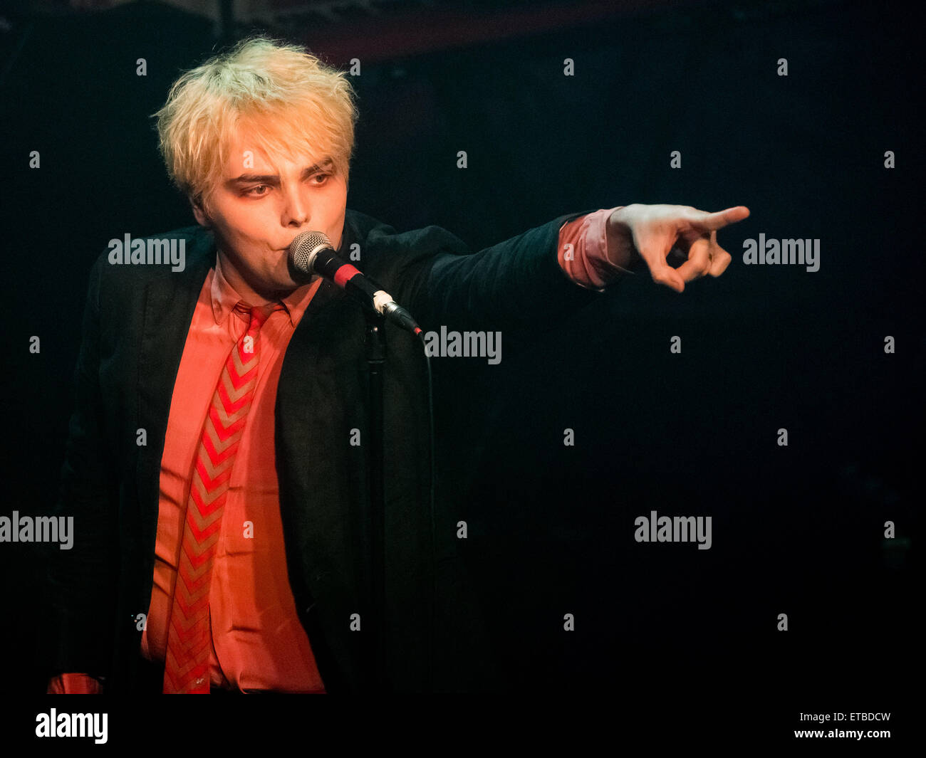 Gerard Way performing live in concert at Armazem F Featuring: Gerard ...
