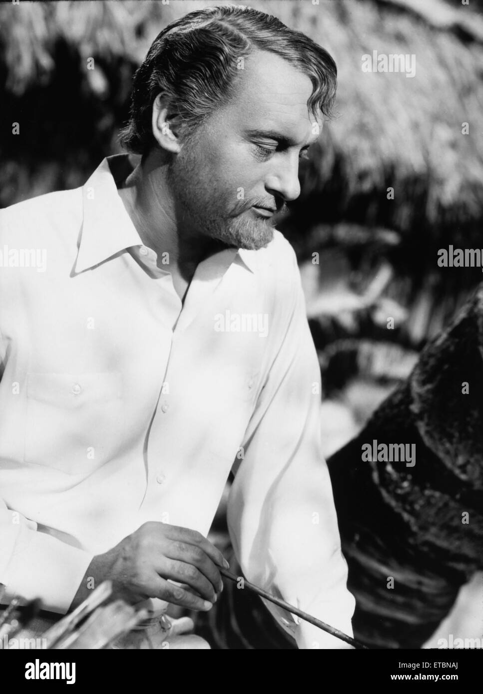 George Sanders, on-set of the Film "The Moon and Sixpence", 1942 Stock ...