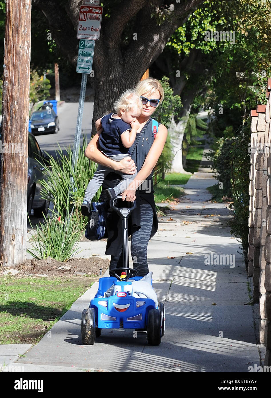 Malin Åkerman takes her son, Sebastian, out in his push buggy in Los ...