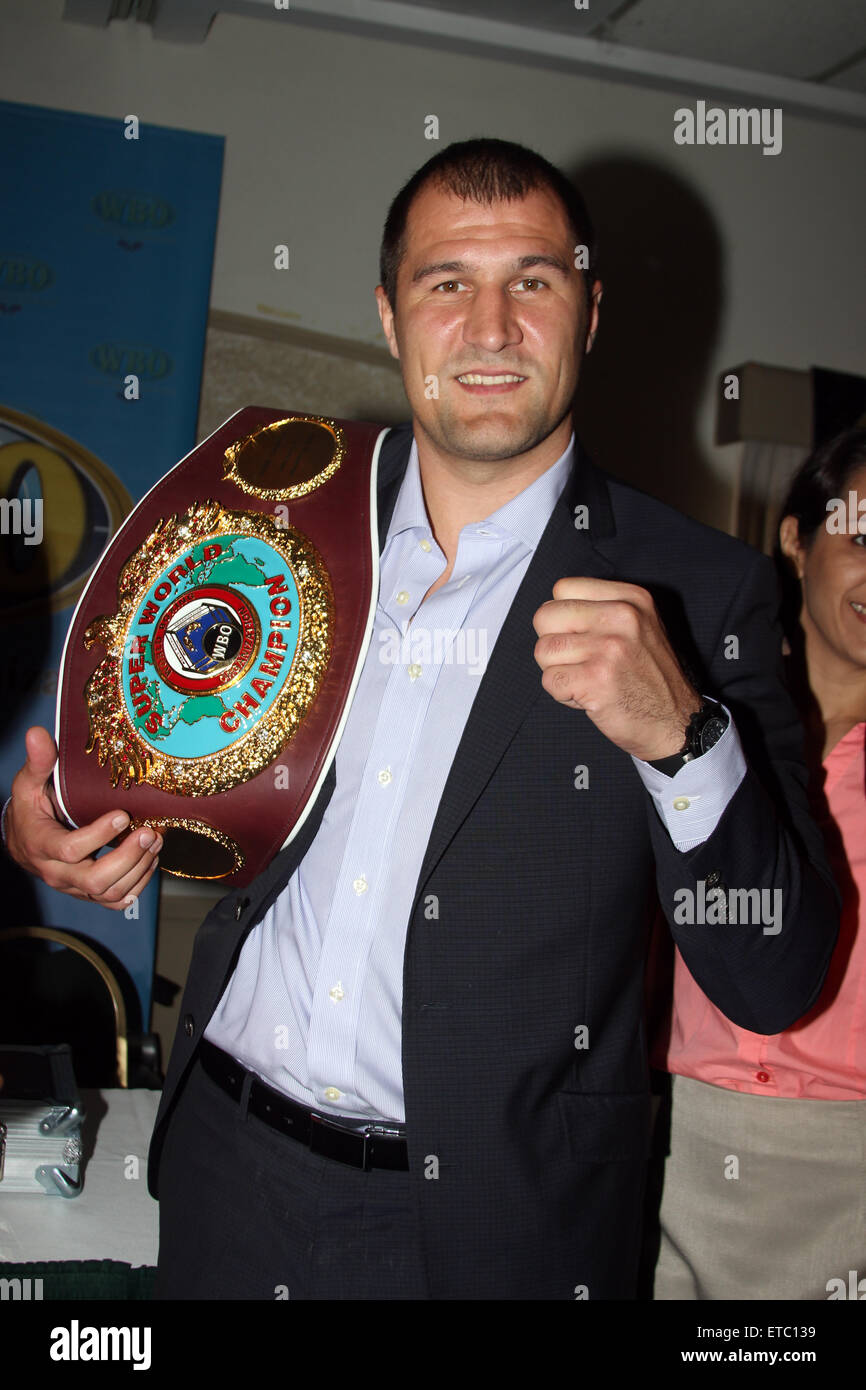 World boxing organization belt hi-res stock photography and images - Alamy