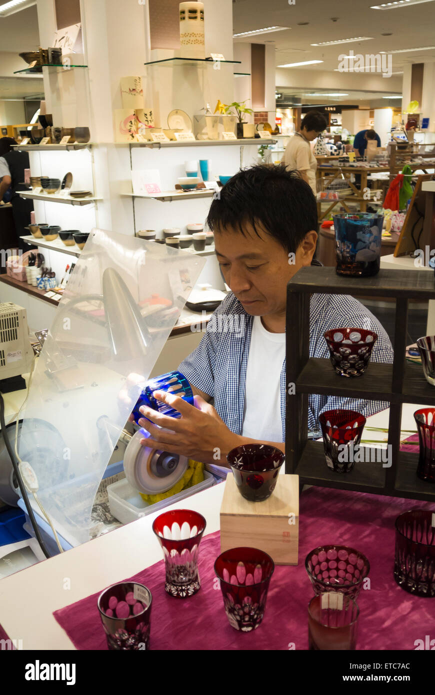 Japanese artisan of traditional glass Japan Stock Photo - Alamy