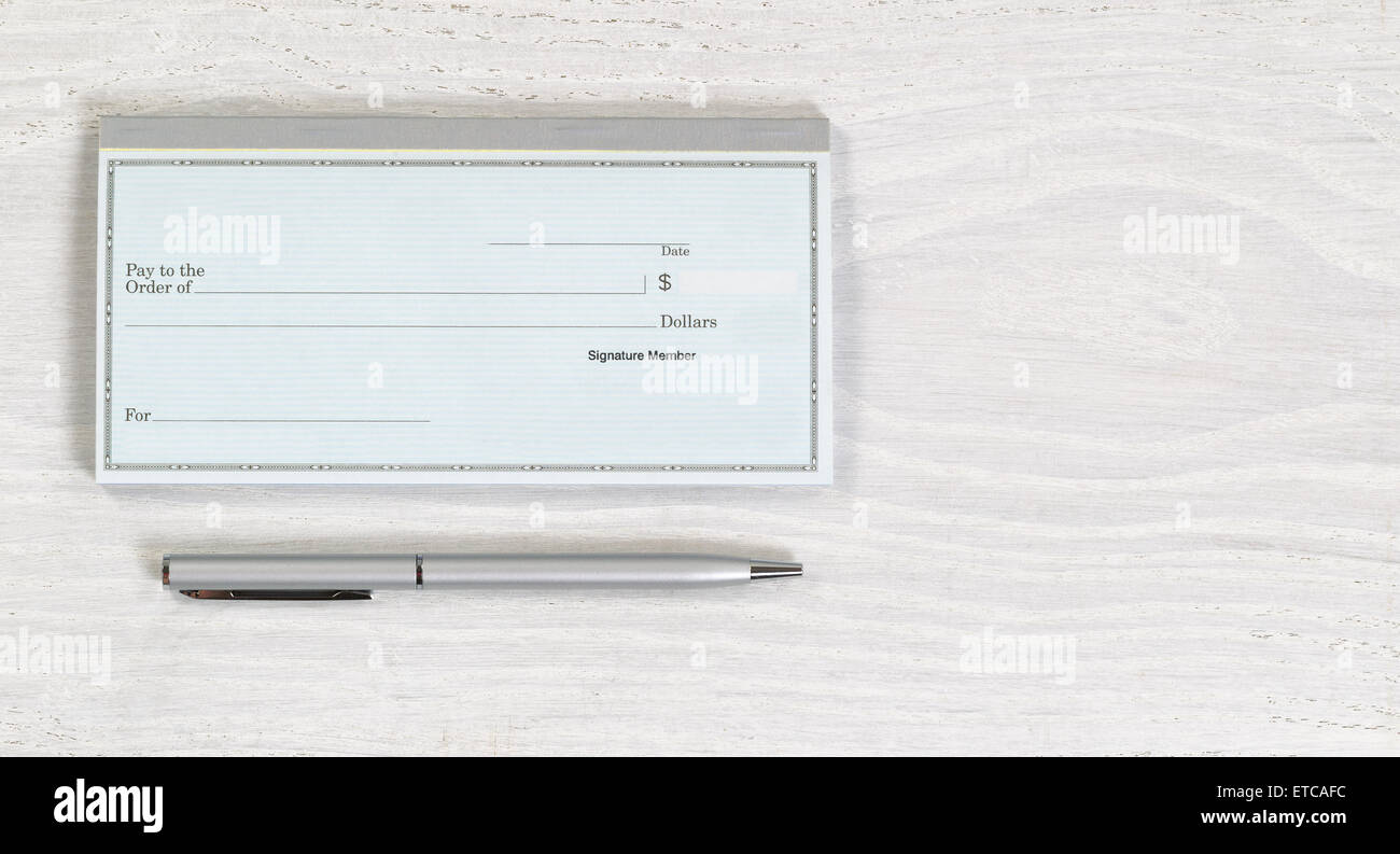 Checkbook hi-res stock photography and images - Alamy