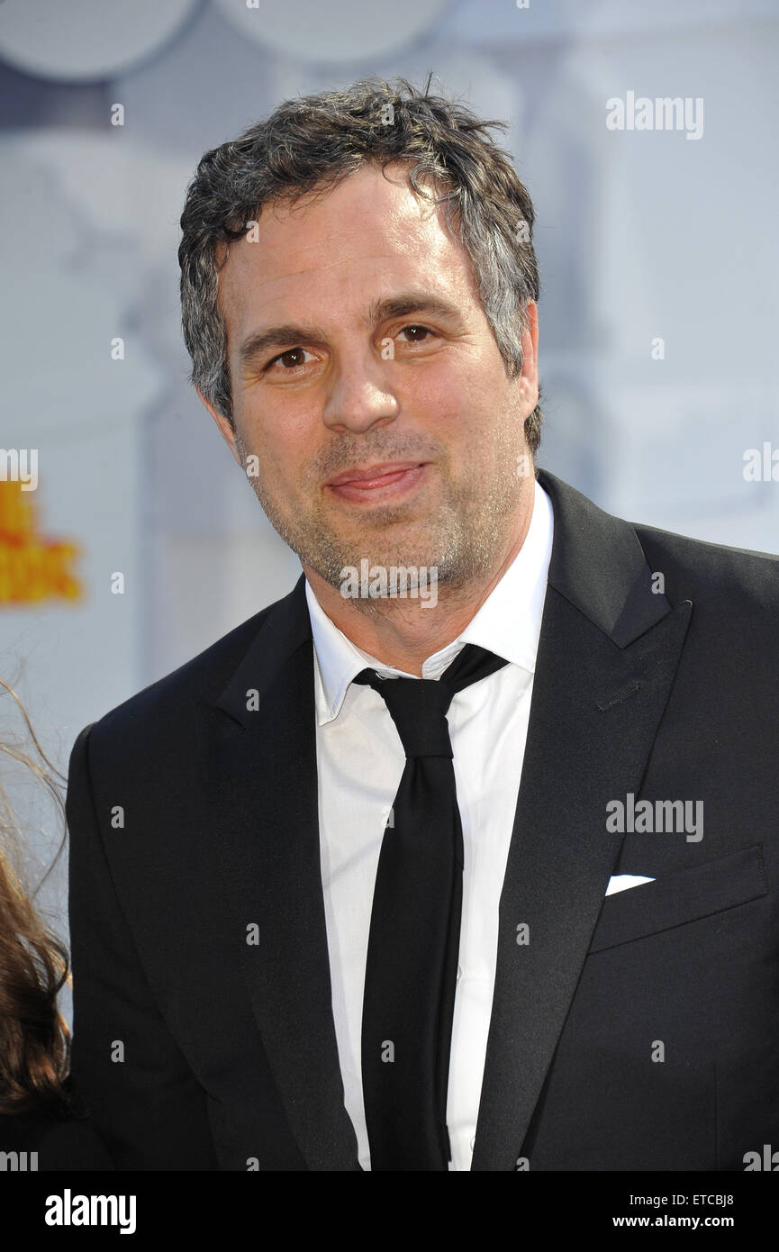 LOS ANGELES, CA - APRIL 12, 2015: Mark Ruffalo at the 2015 MTV Movie ...