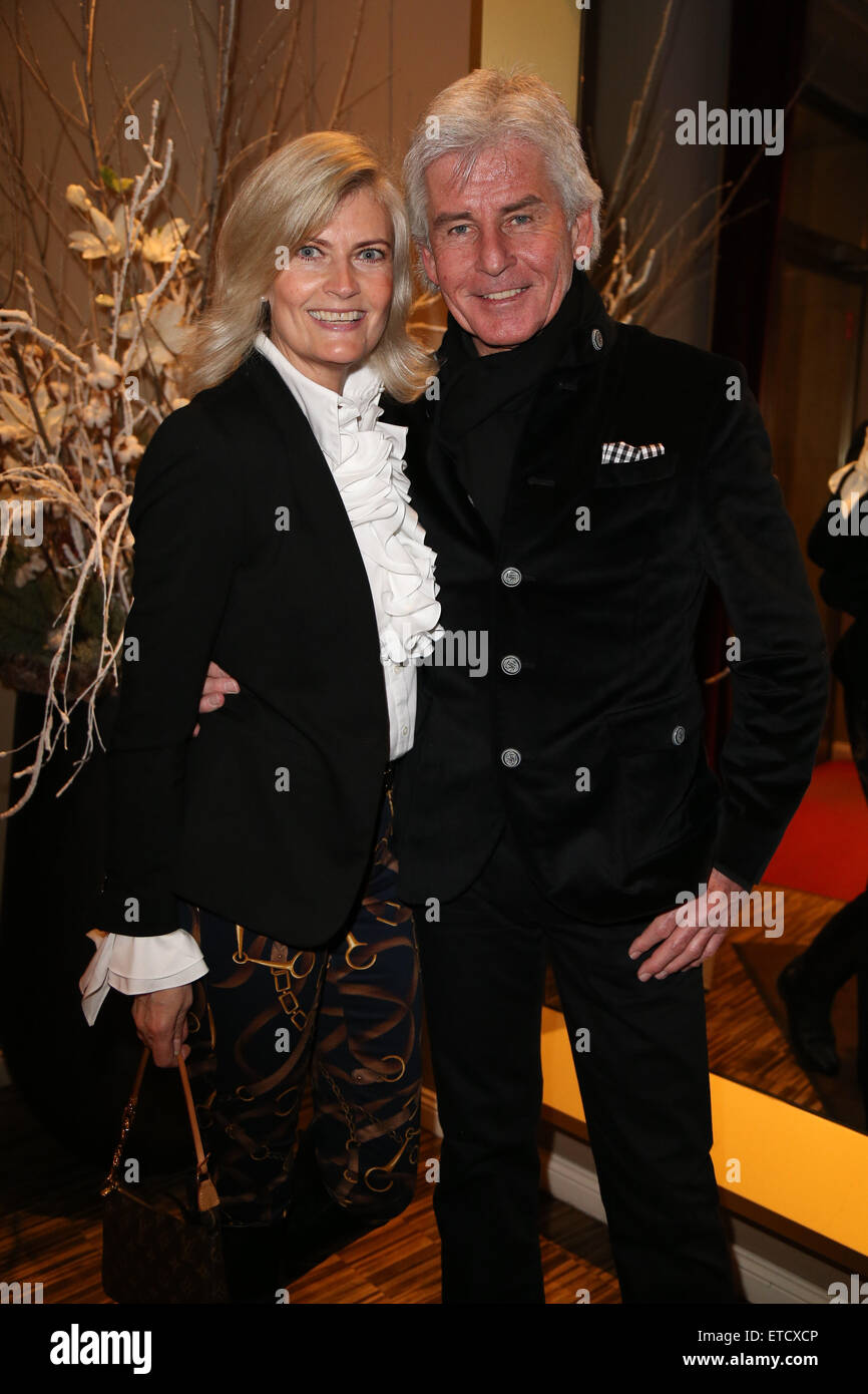 Premiere of "unbekannt verzogen" at GOP Steiners theatre Featuring ...