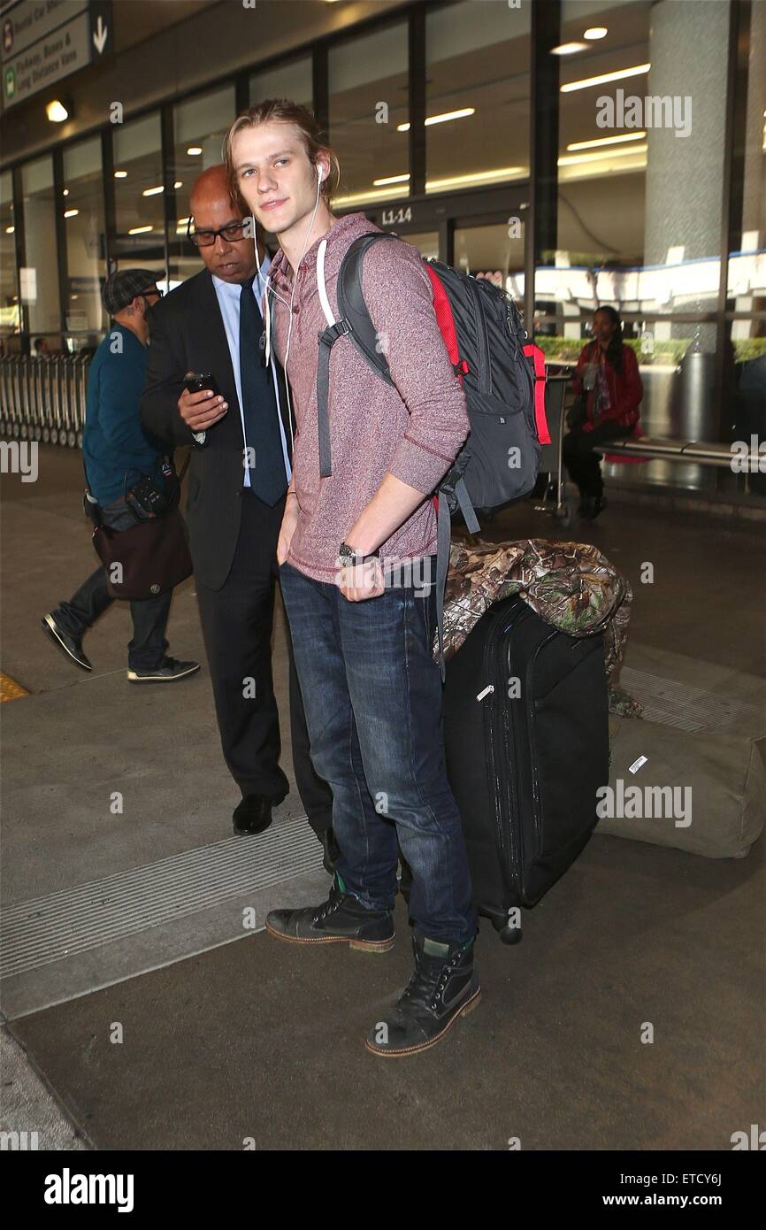 Lucas Till And Girlfriend 2022