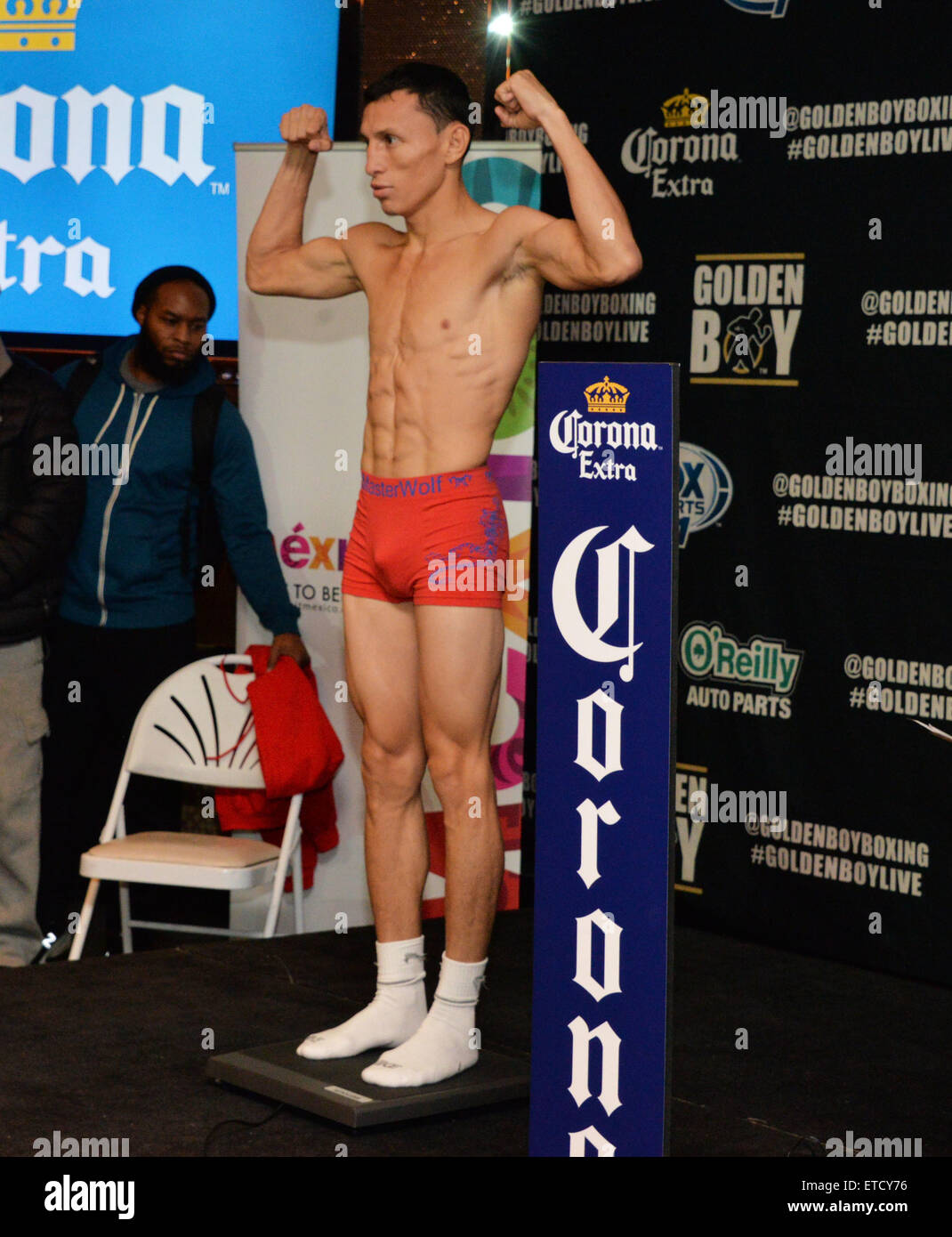 Bernard hopkins boxing hi-res stock photography and images - Alamy