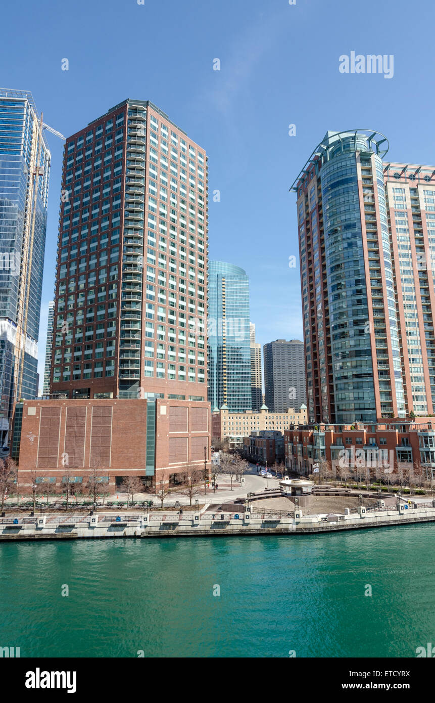View of buildings on downtown Chicago Stock Photo - Alamy
