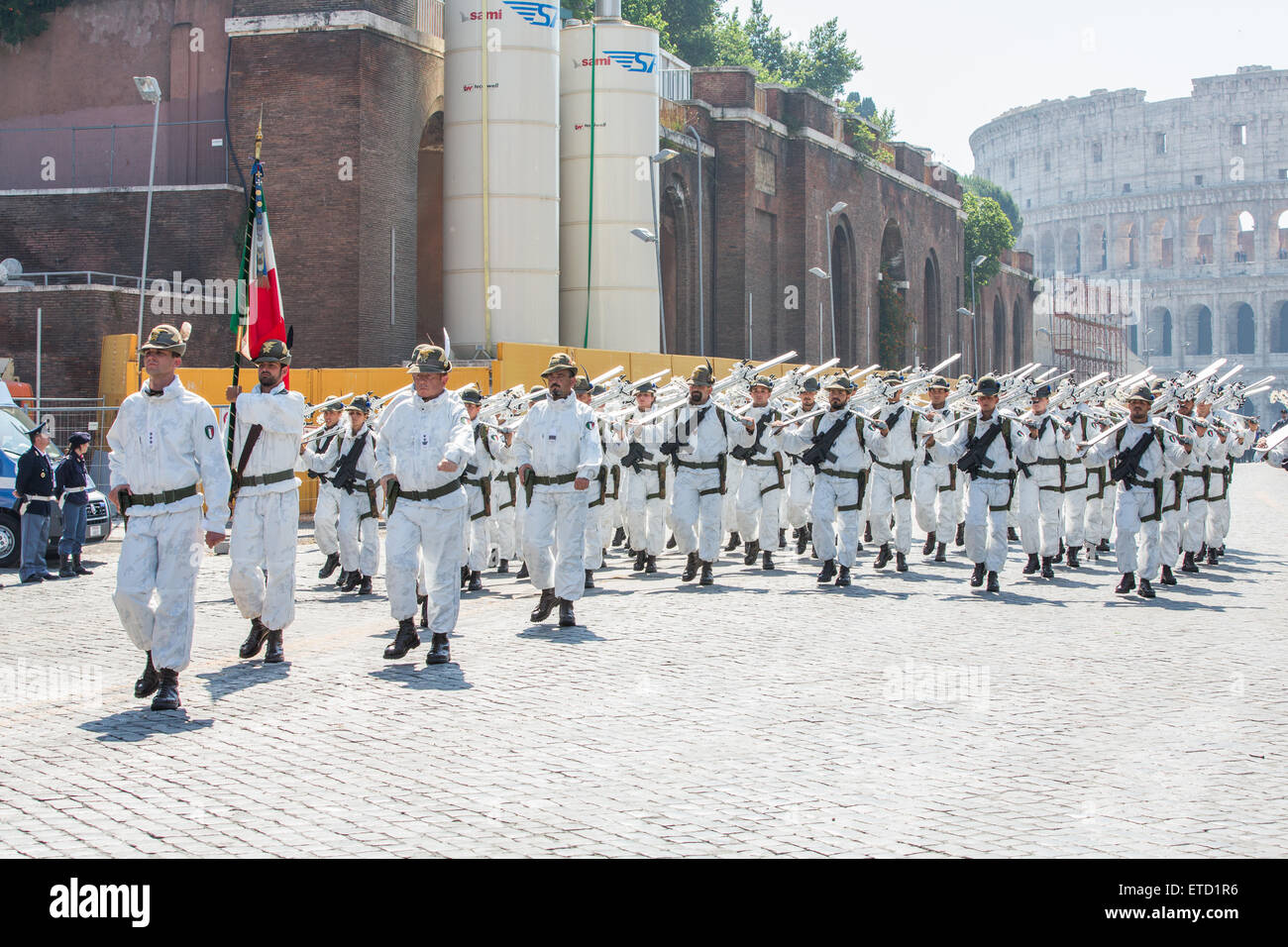 Military parade for italian republic celebrations Stock Photo - Alamy