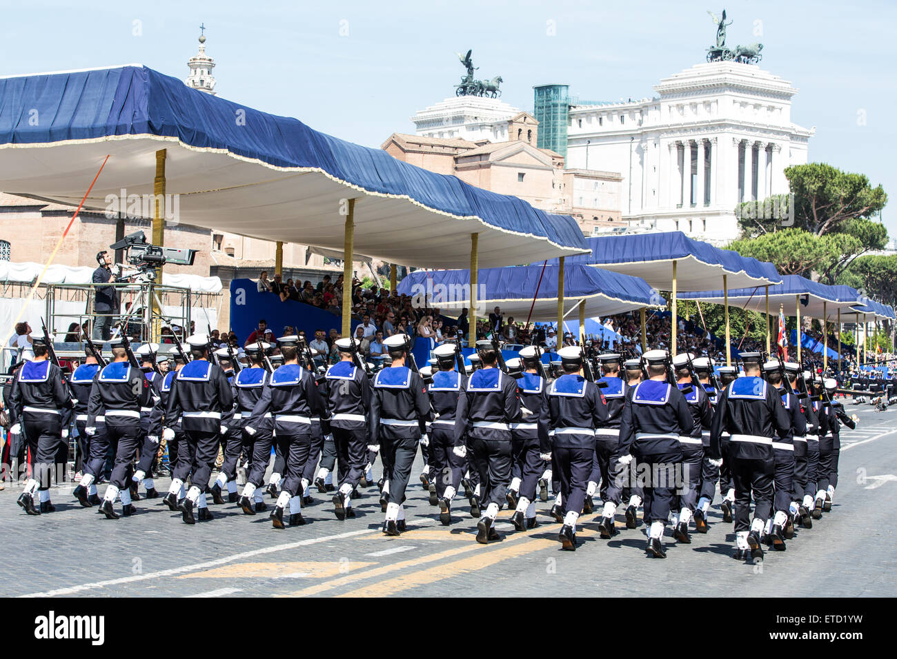 Military parade for italian republic celebrations Stock Photo - Alamy