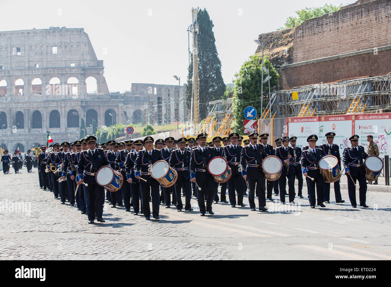 Military parade for italian republic celebrations Stock Photo - Alamy