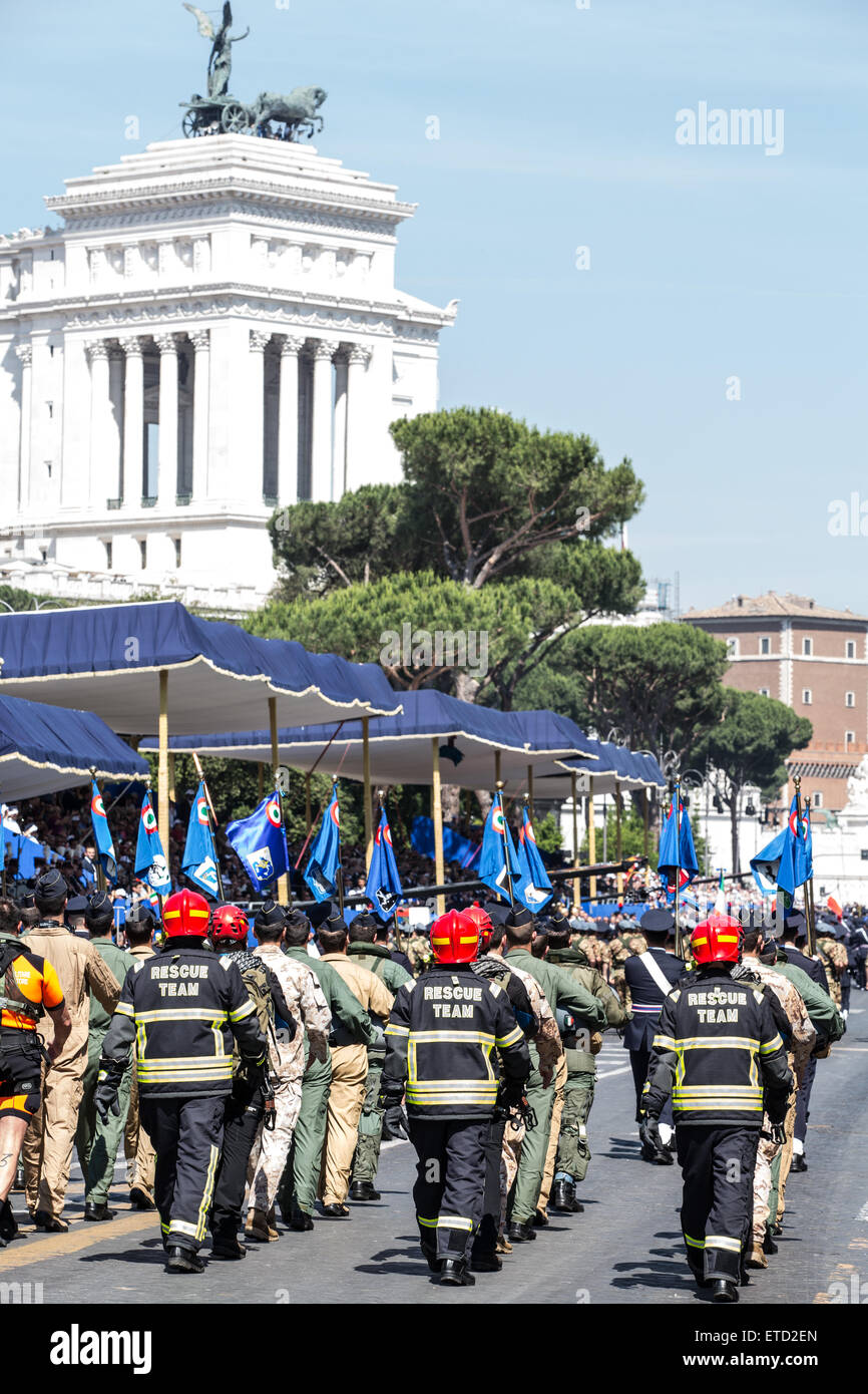 Military parade for italian republic celebrations Stock Photo - Alamy