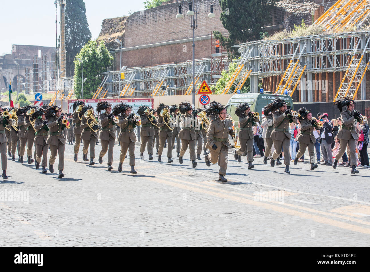 Military parade for italian republic celebrations Stock Photo - Alamy