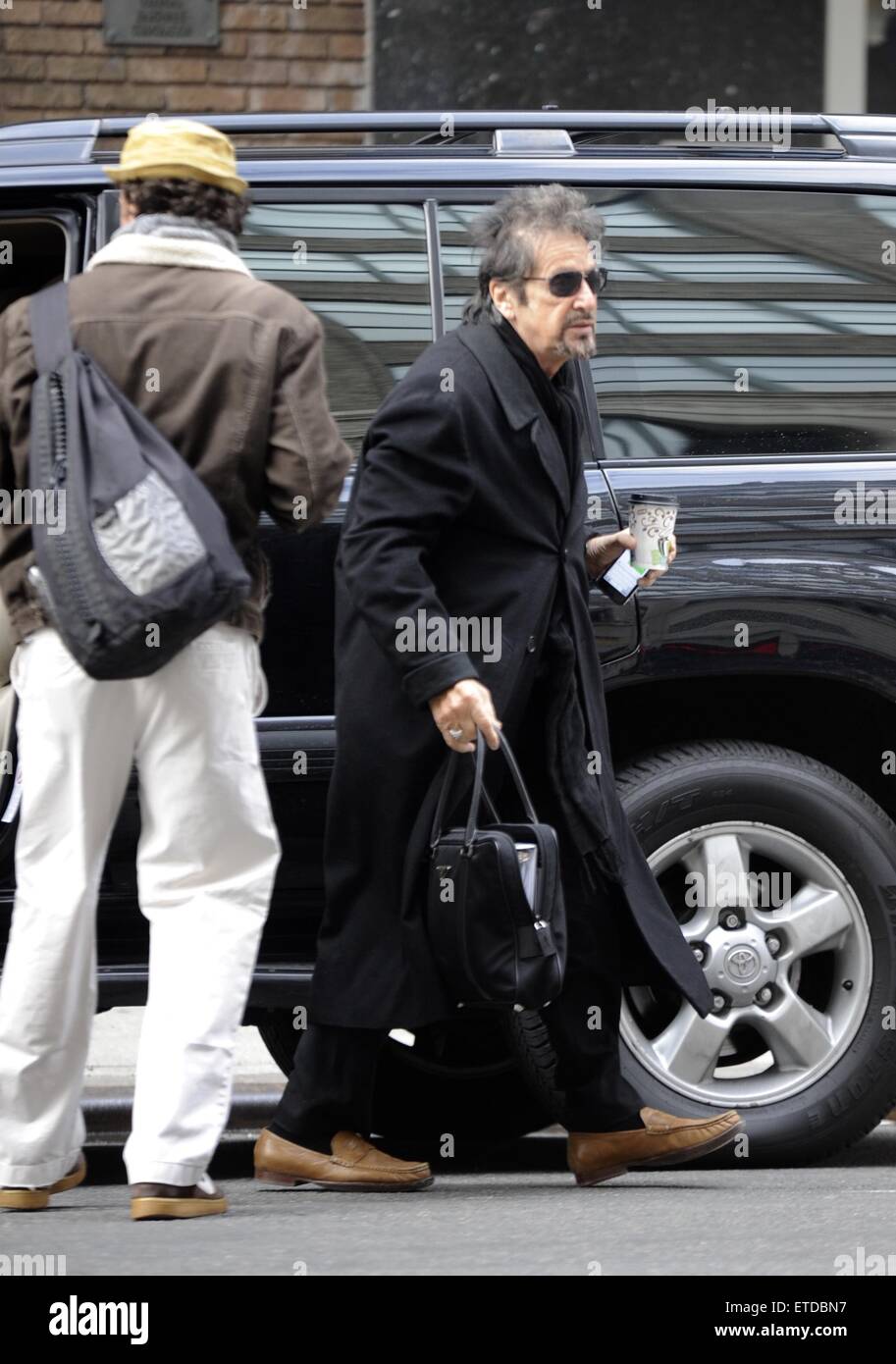 Al Pacino exits his car and heads to WNYC Radio studios wearing a full ...