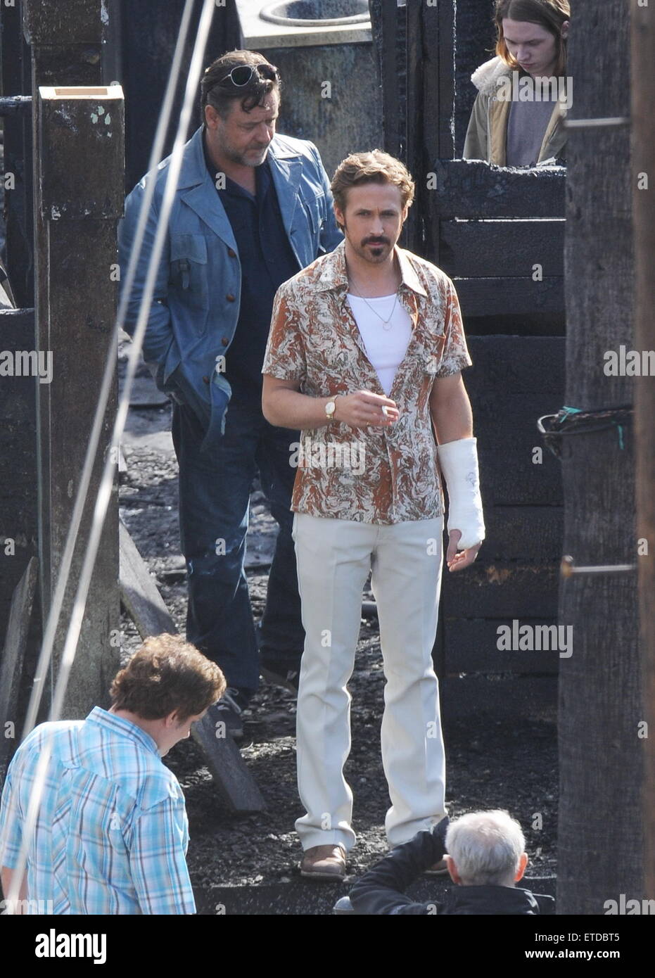 Actor Ryan Gosling spotted taking a smoking break on the set of "The ...