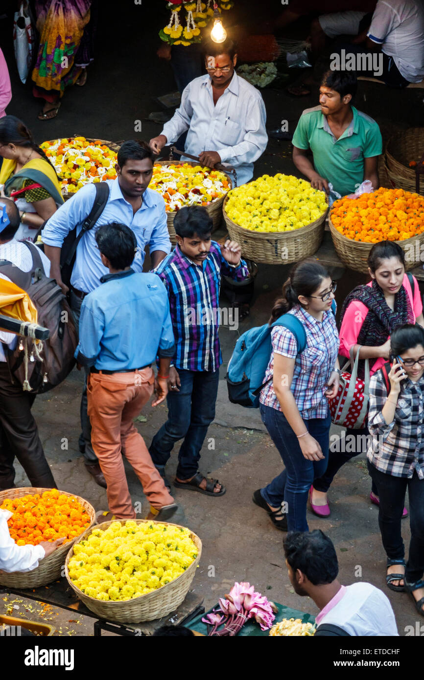 Vendor vendors booth booths merchant market marketplace hi-res stock ...