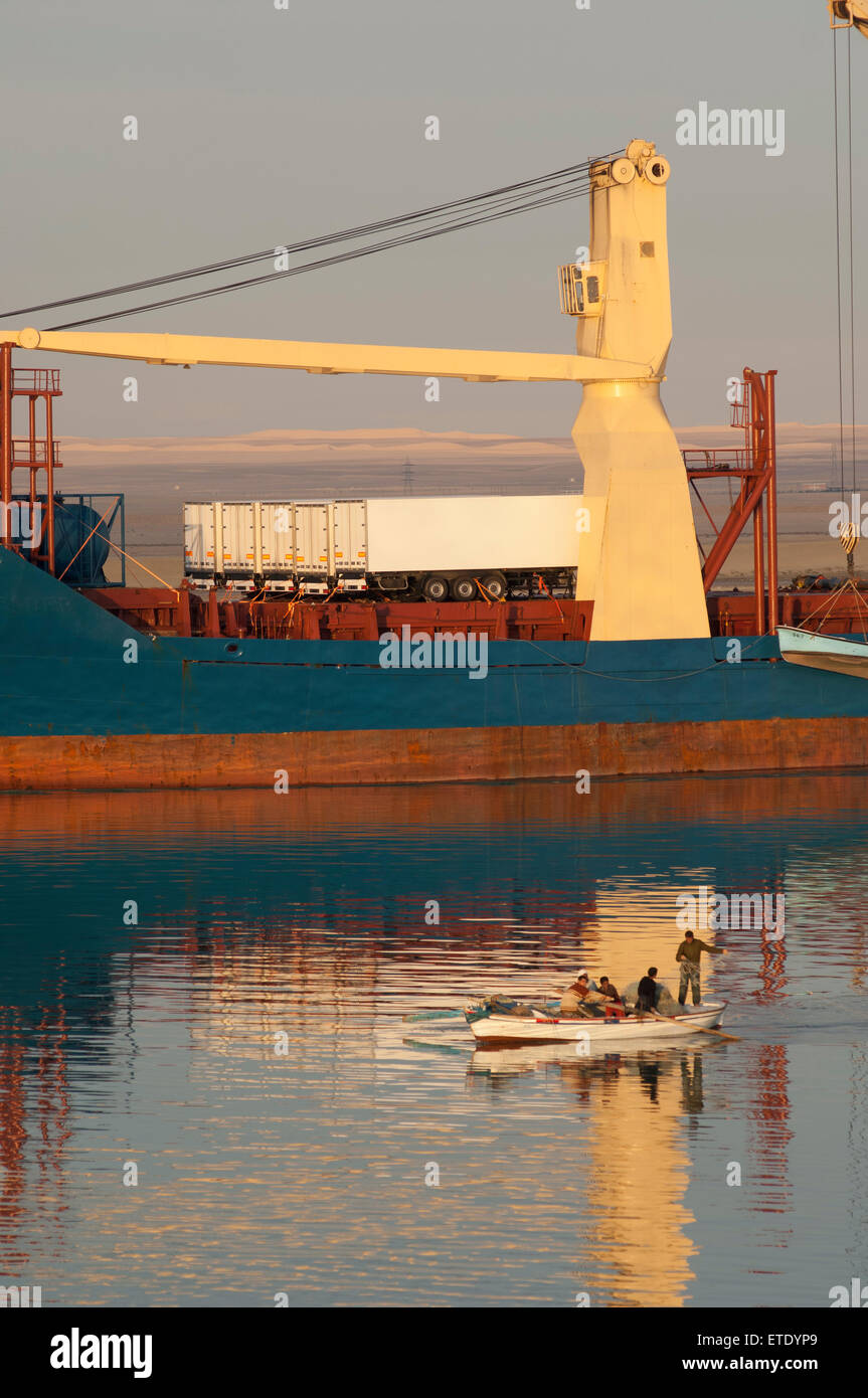 General cargo carrier hi-res stock photography and images - Alamy