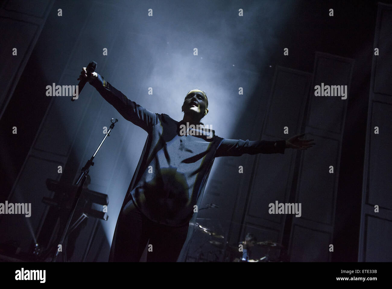 Jessie Ware performing live on stage at Brixton Academy Featuring ...