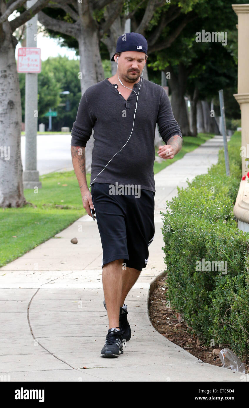 Sean Stewart, son of Rod Stewart, out jogging in Beverly Hills ...