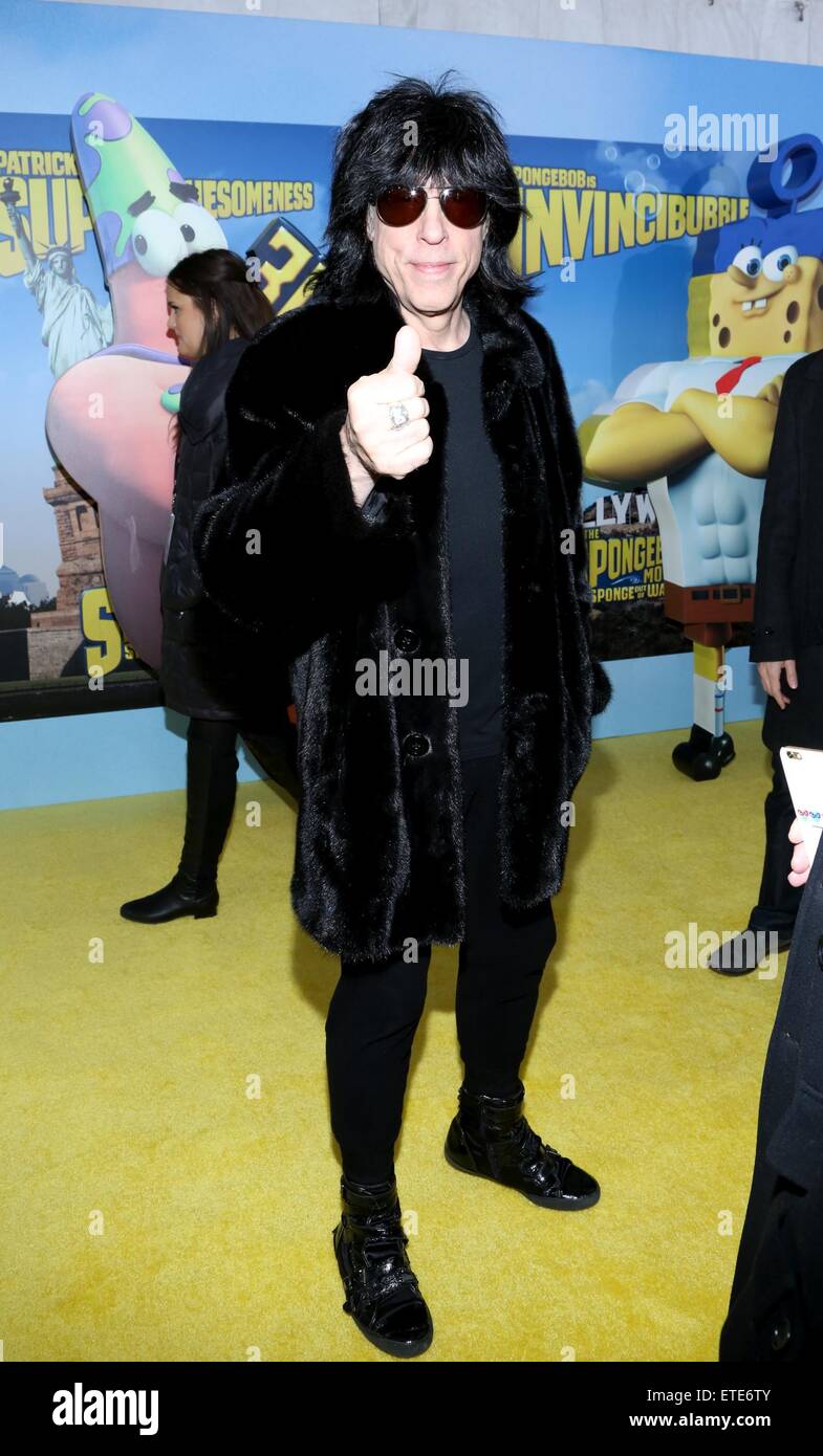 Marky ramone and spongebob hi-res stock photography and images - Alamy