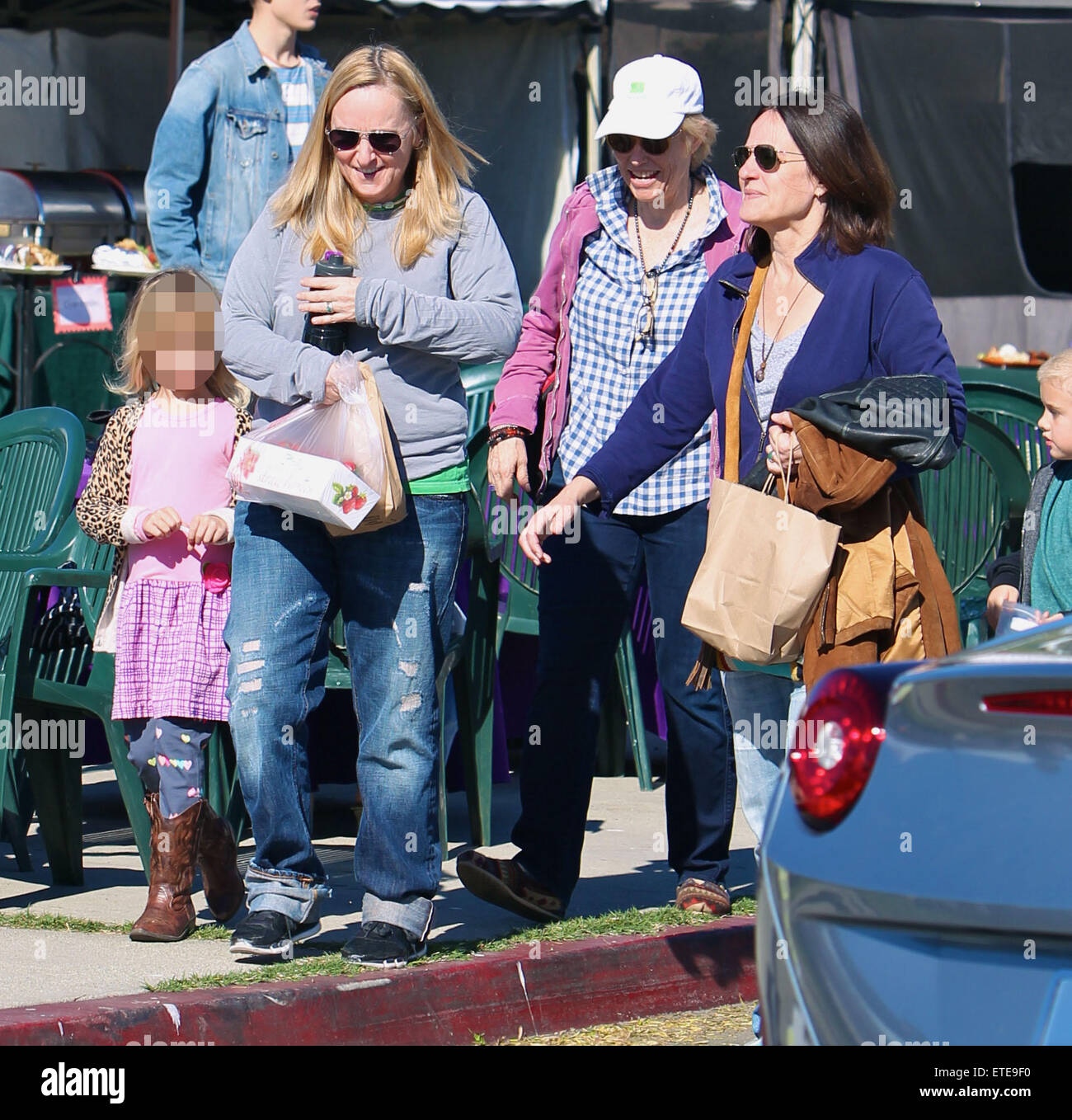Melissa Etheridge and partner Linda Wallem spend the day at the Malibu ...