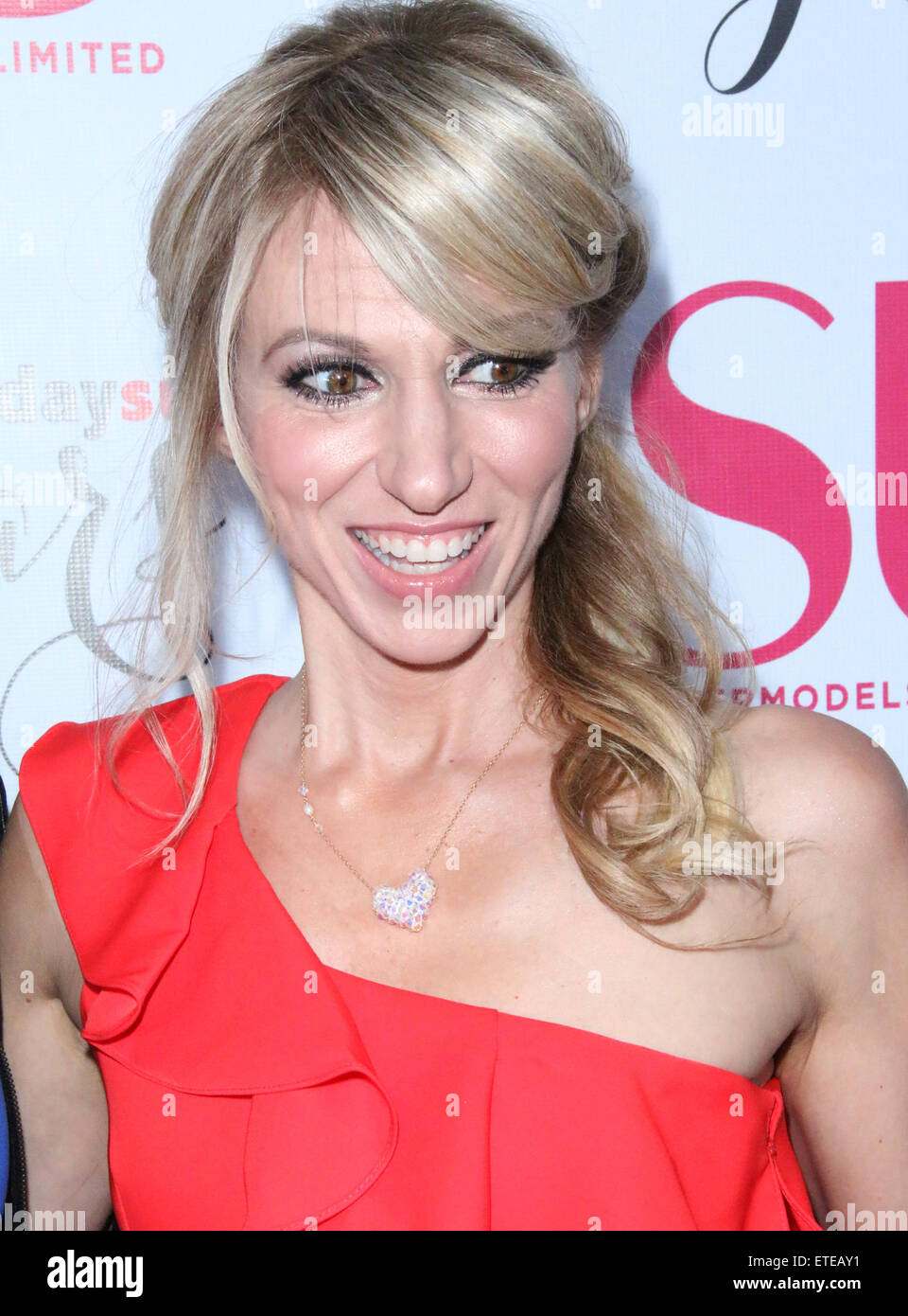 SU Magazine's 15 Year Anniversary All-Star Bash Featuring: Debbie ...