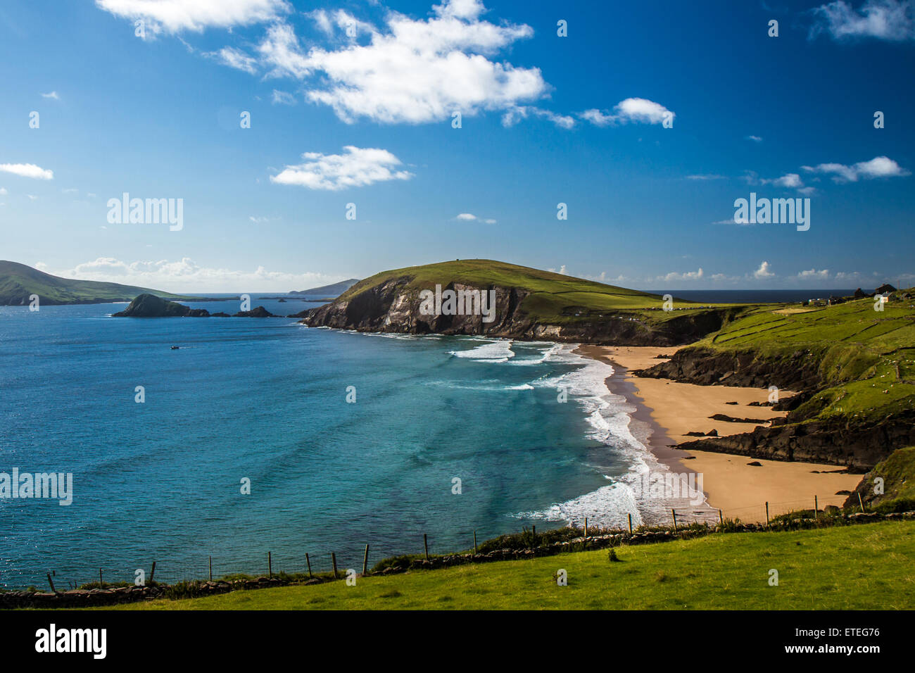 Dingle coast hi-res stock photography and images - Alamy