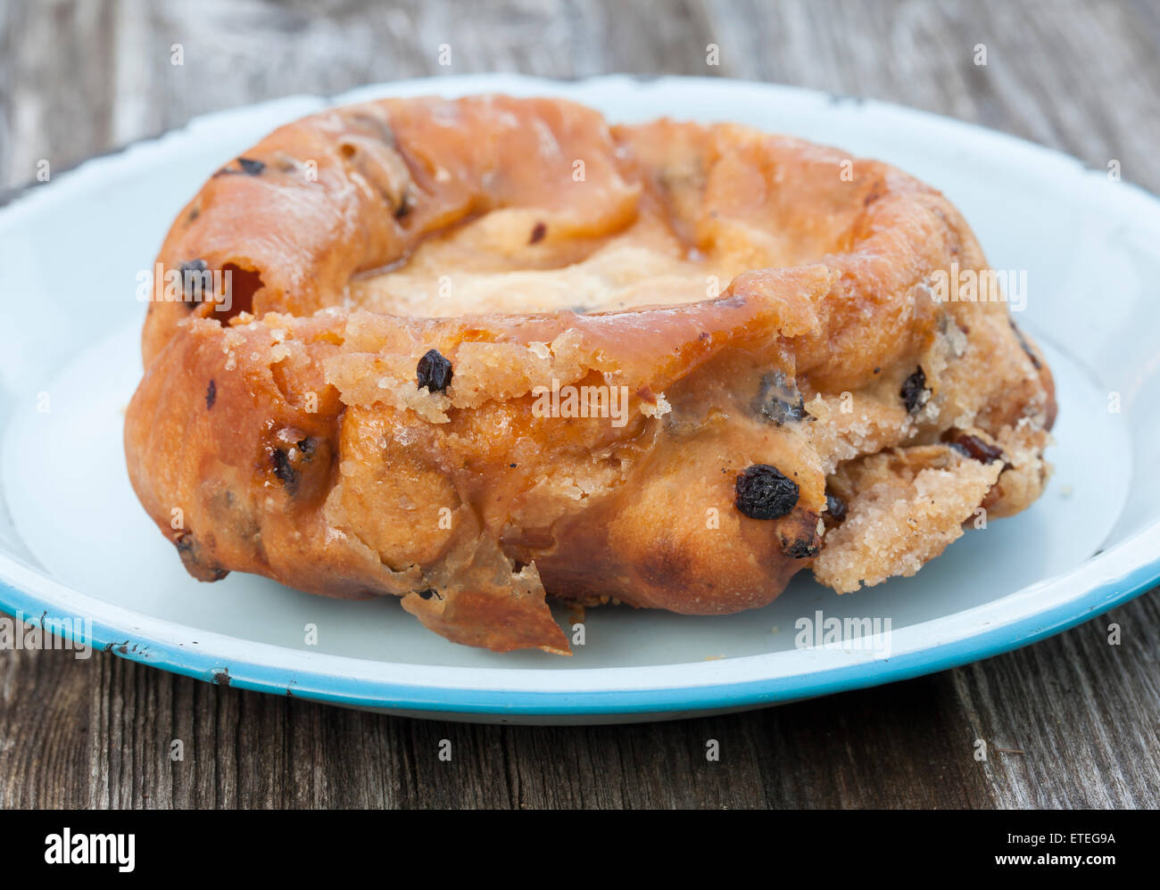Lardy Cake - a food delicacy in south west England especially Wiltshire ...