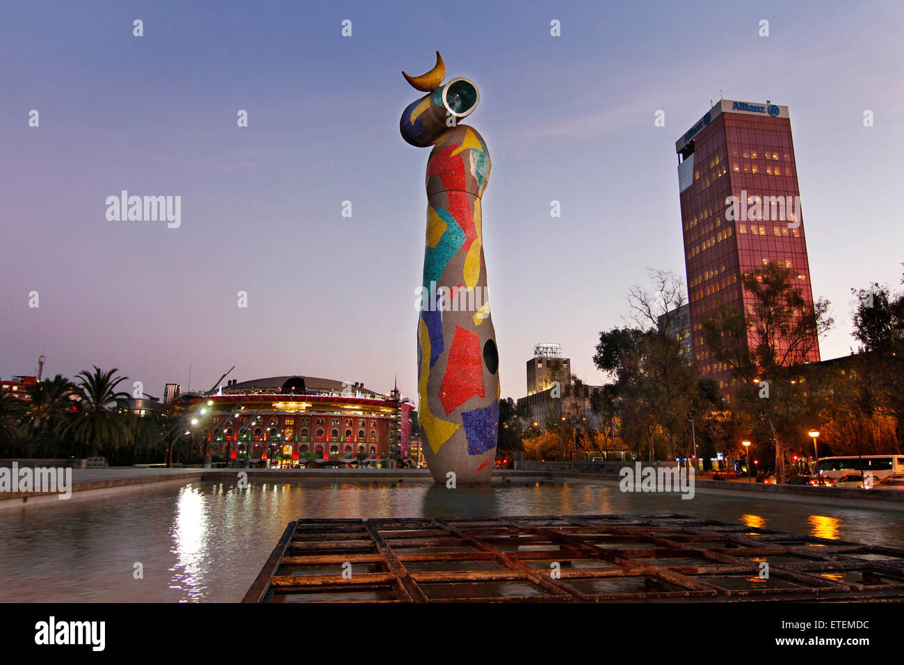 Joan Miró Park. "Dona i ocell" sculpture, by Joan Miró. L'Escorxador ...