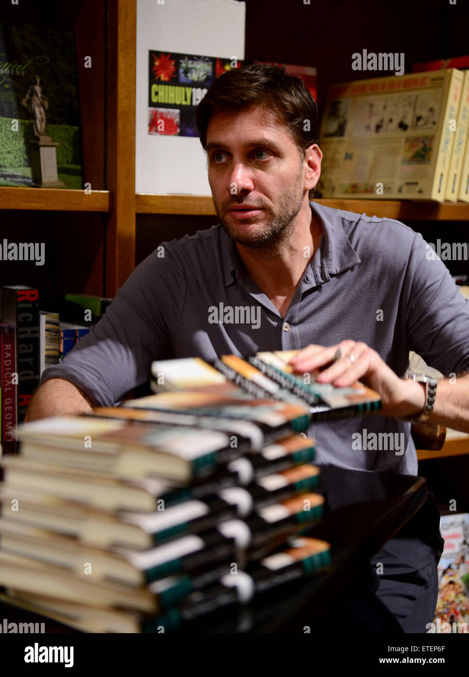 Mike Greenberg discusses and signs copies of his new book 'My Father's ...