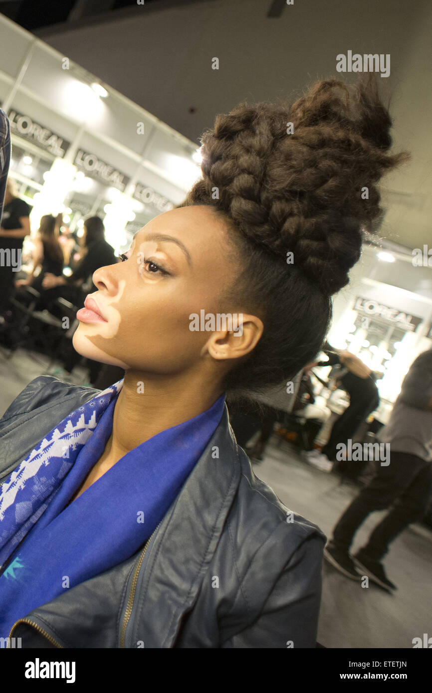 Winnie harlow americas next top model hi-res stock photography and ...